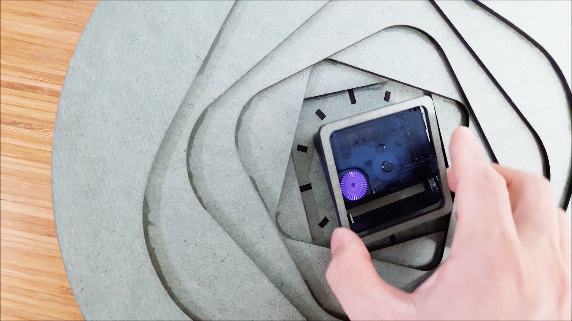 How to Make ART CLOCK : 4 Steps (with Pictures) - Instructables