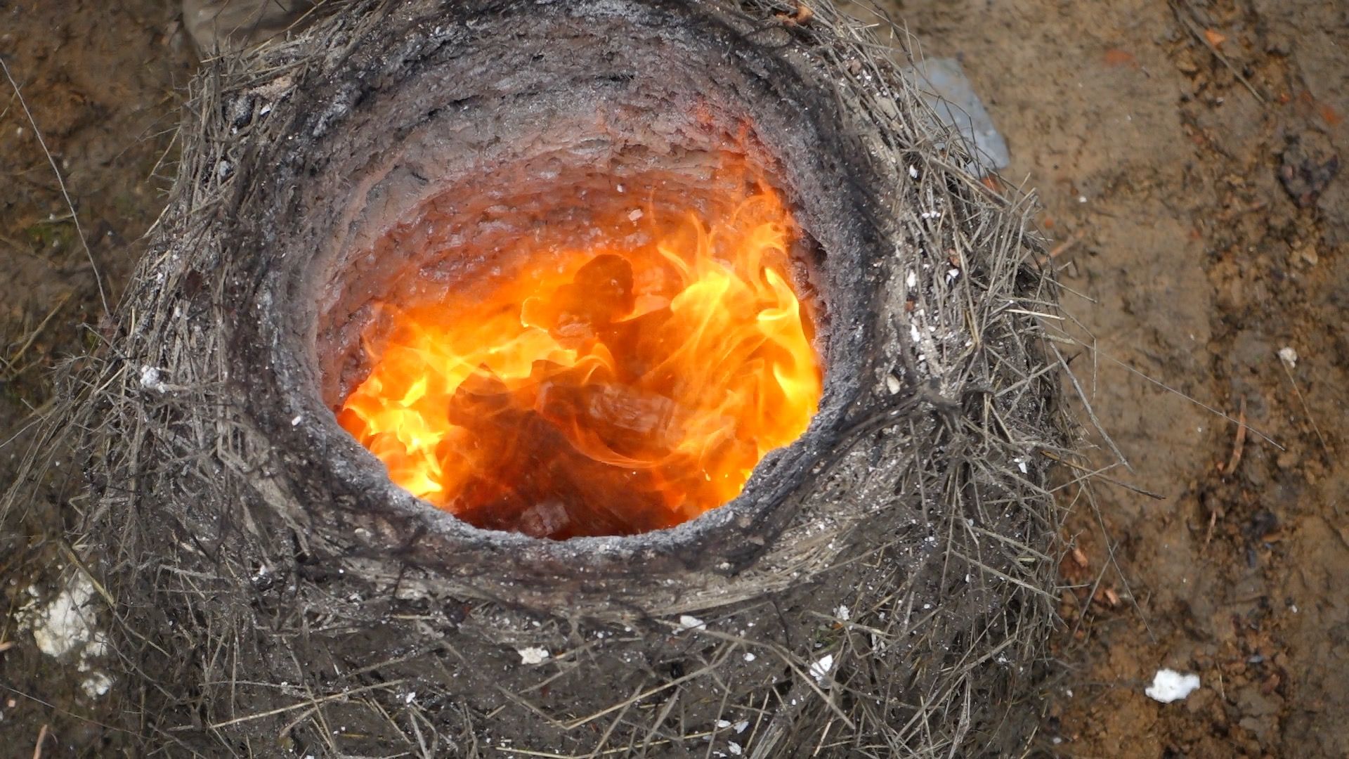 Burn Seashell Lime in a Primitive Straw/Clay Kiln! : 10 Steps (with ...