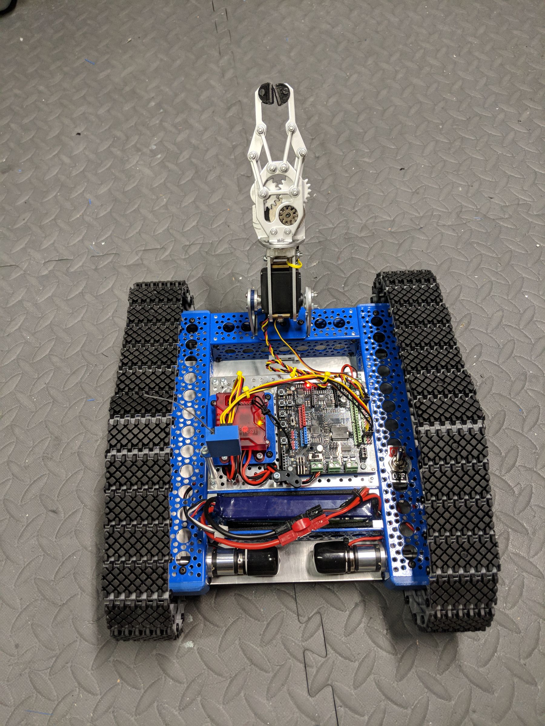 Trackbot Mk V : 8 Steps (with Pictures) - Instructables