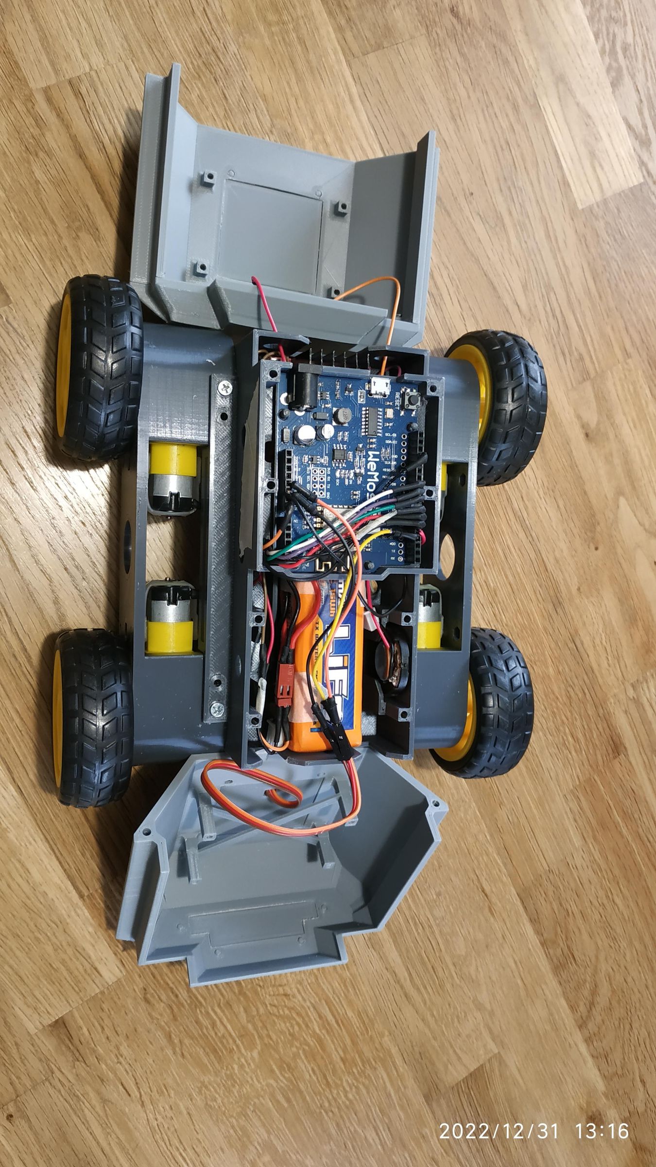 Rover Arduino (WeMos D1) Controllato Da Smartphone : 6 Steps ...
