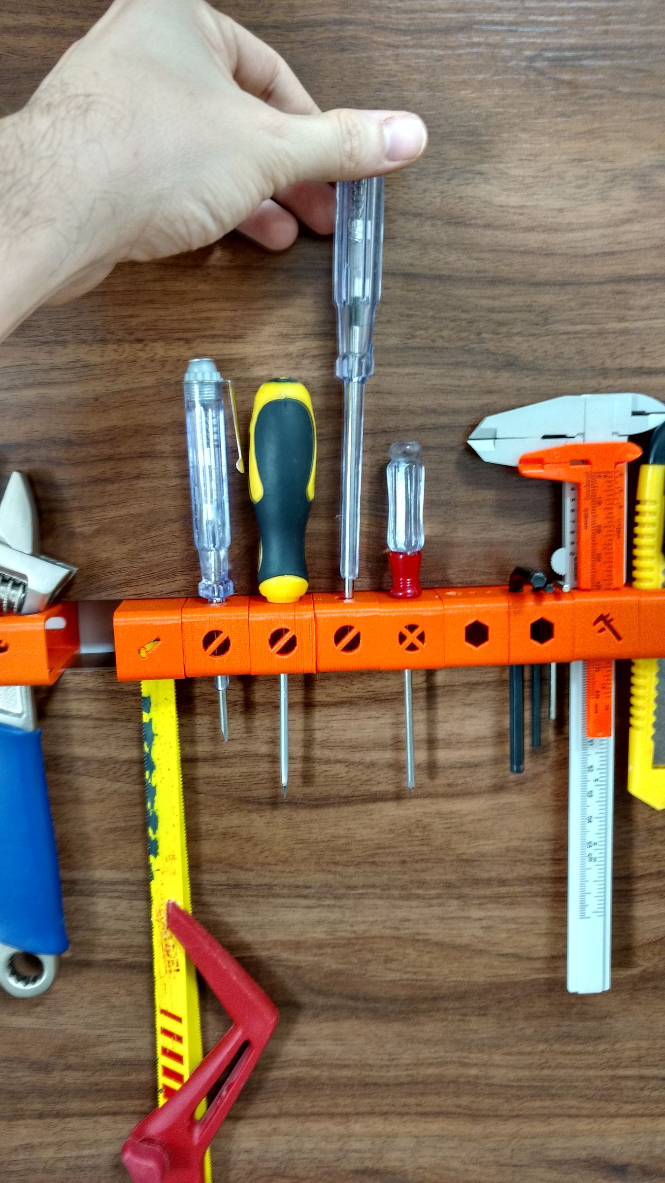 3D Printed Tool Hanger : 7 Steps (with Pictures) - Instructables