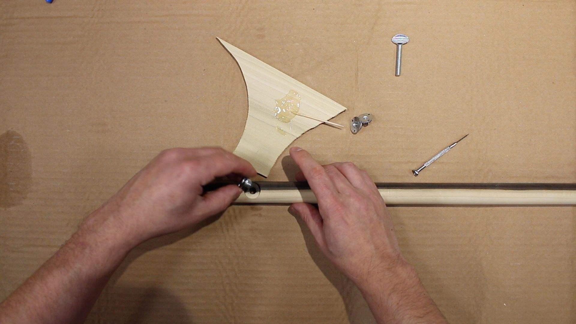 Diddley Bow : 17 Steps (with Pictures) - Instructables