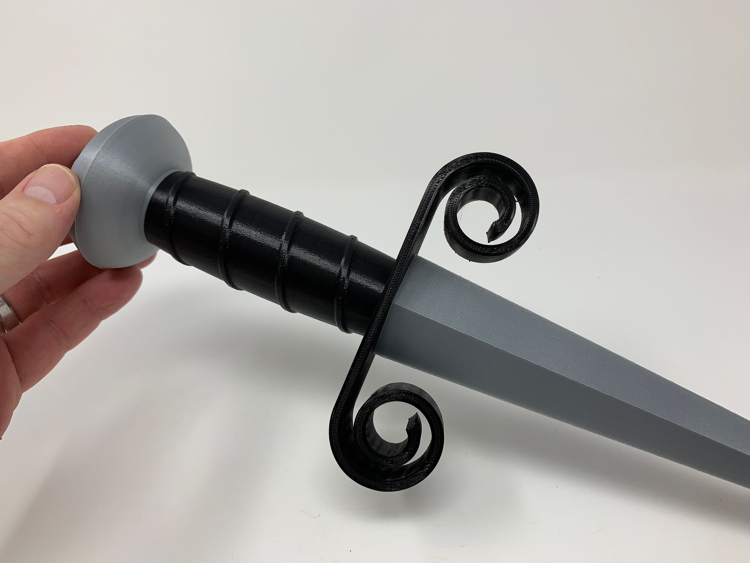 Designing a Cosplay Dagger Using Autodesk Fusion 360. - Instructables