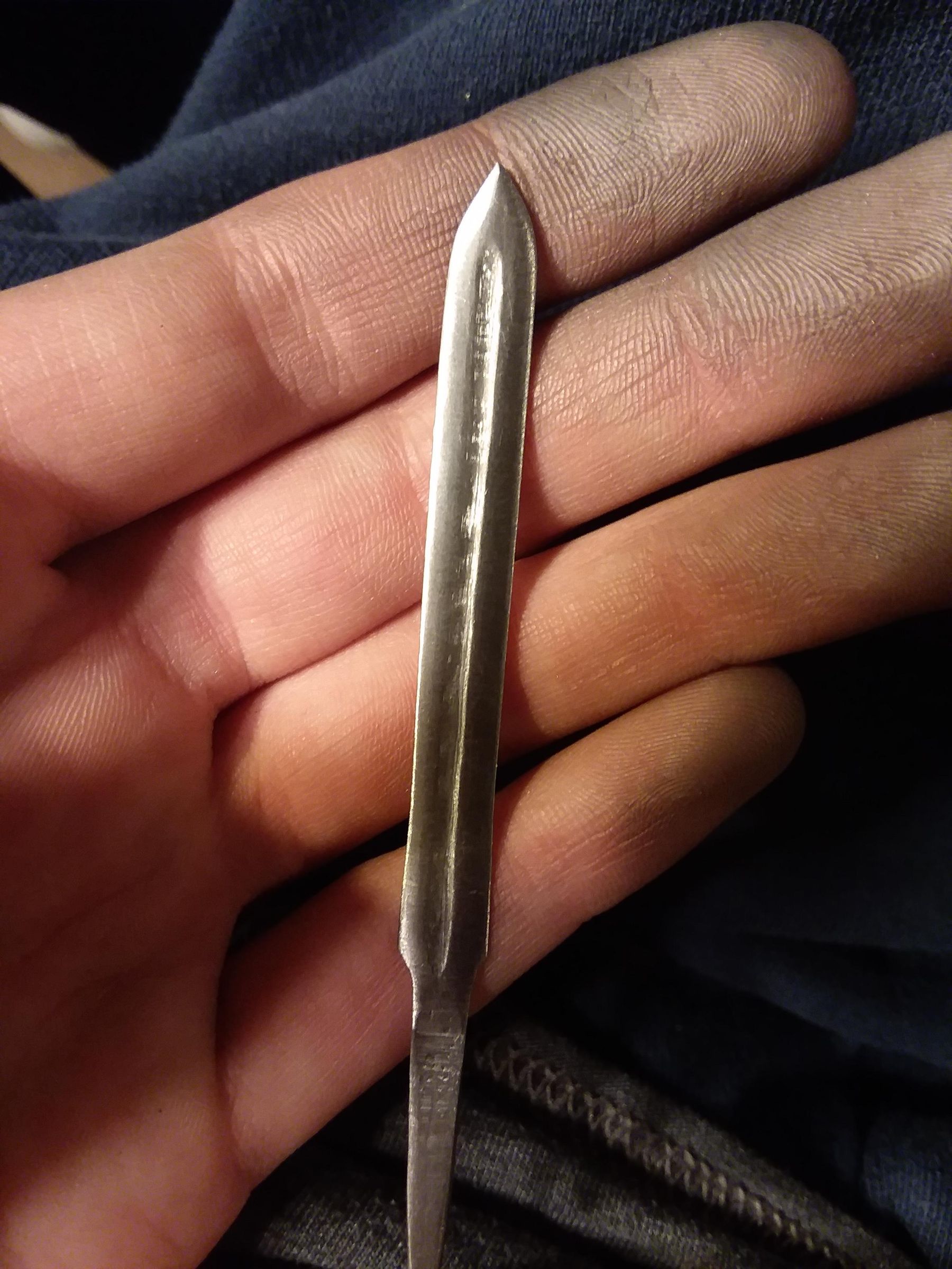 Mini Sword : 8 Steps (with Pictures) - Instructables