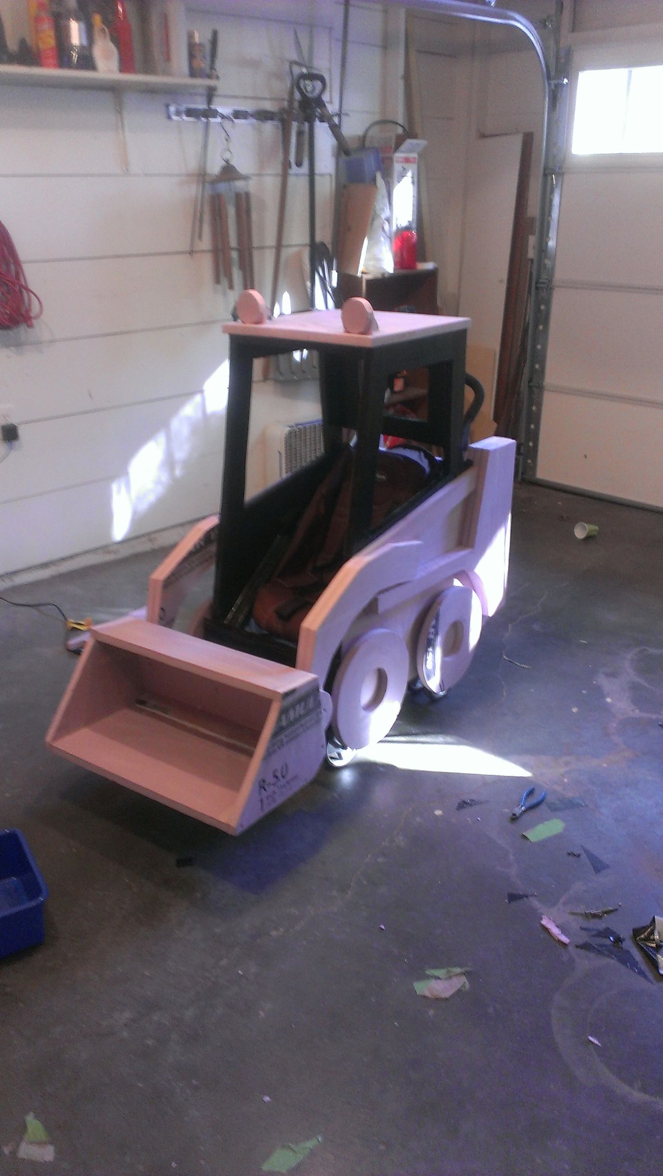 Skid Steer Costume (stroller Wrap) : 5 Steps - Instructables