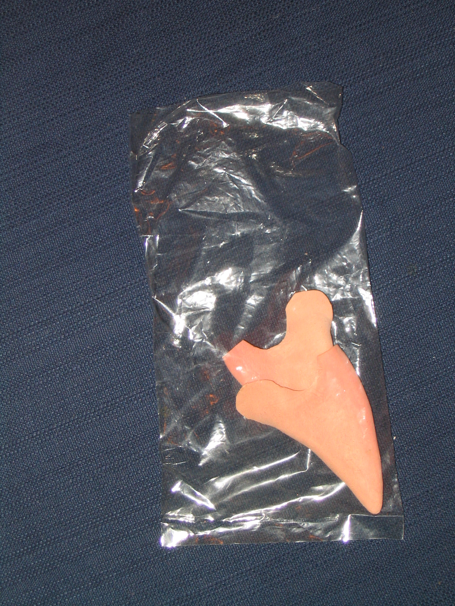 Elf Ears... in 5 Minutes! : 5 Steps (with Pictures) - Instructables