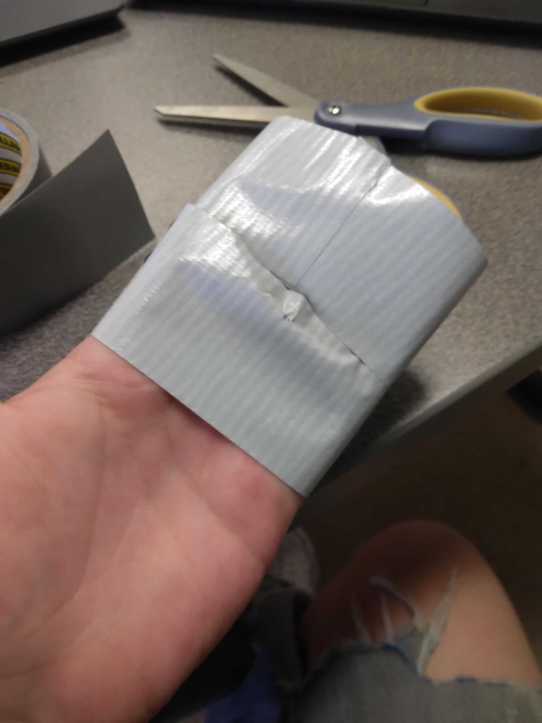 RFID Blocking - How Secure Are Our RFID Cards? How Can We Protect Them ...