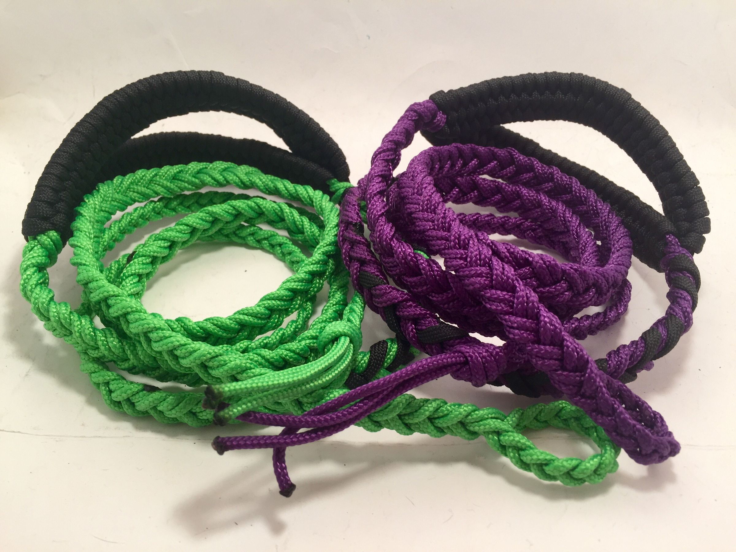 How to Make a Paracord "David's Sling" : 8 Steps (with Pictures ...