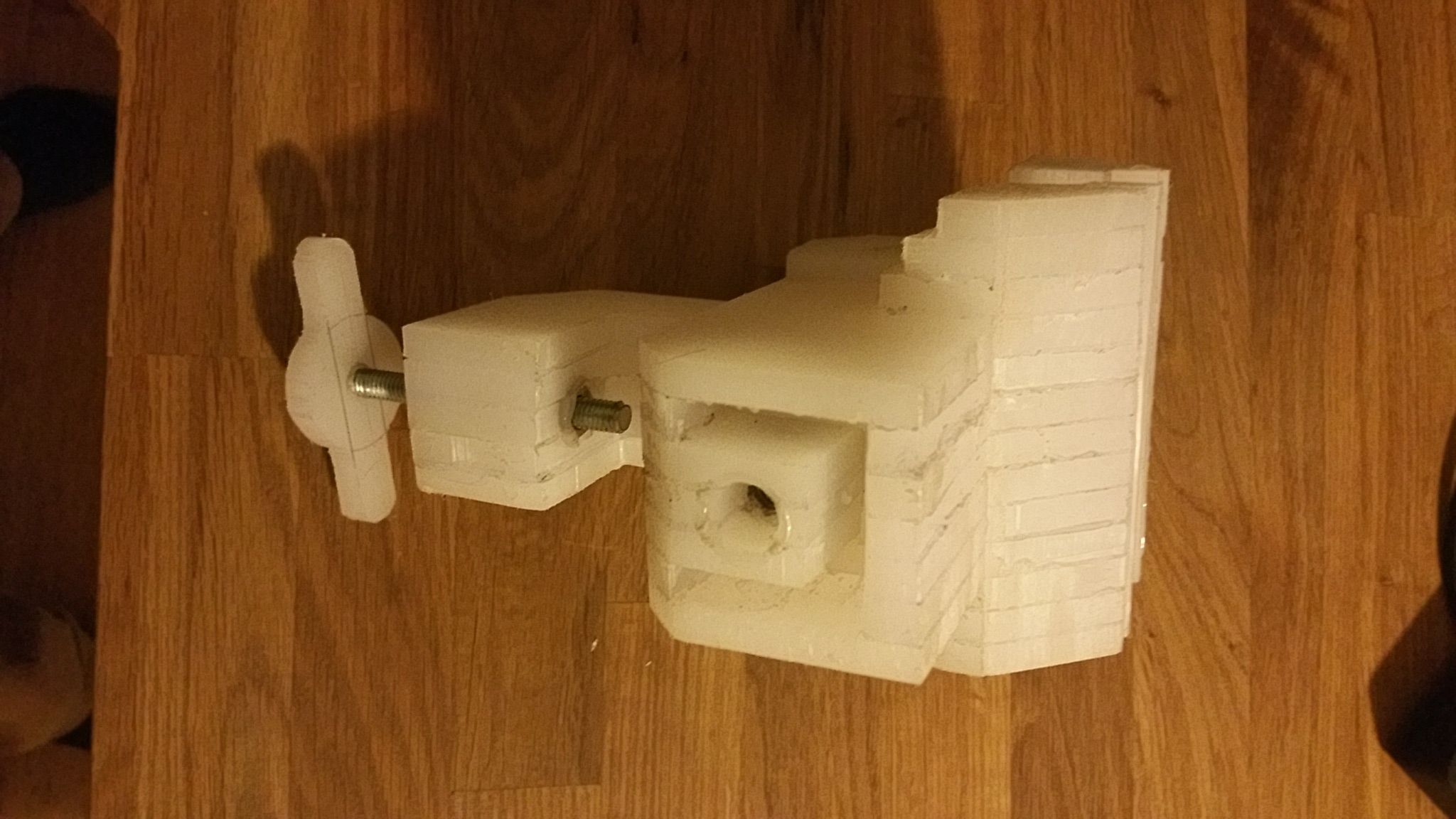 Plastic Vise From 2 IKEA Cutting Boards : 10 Steps (with Pictures ...