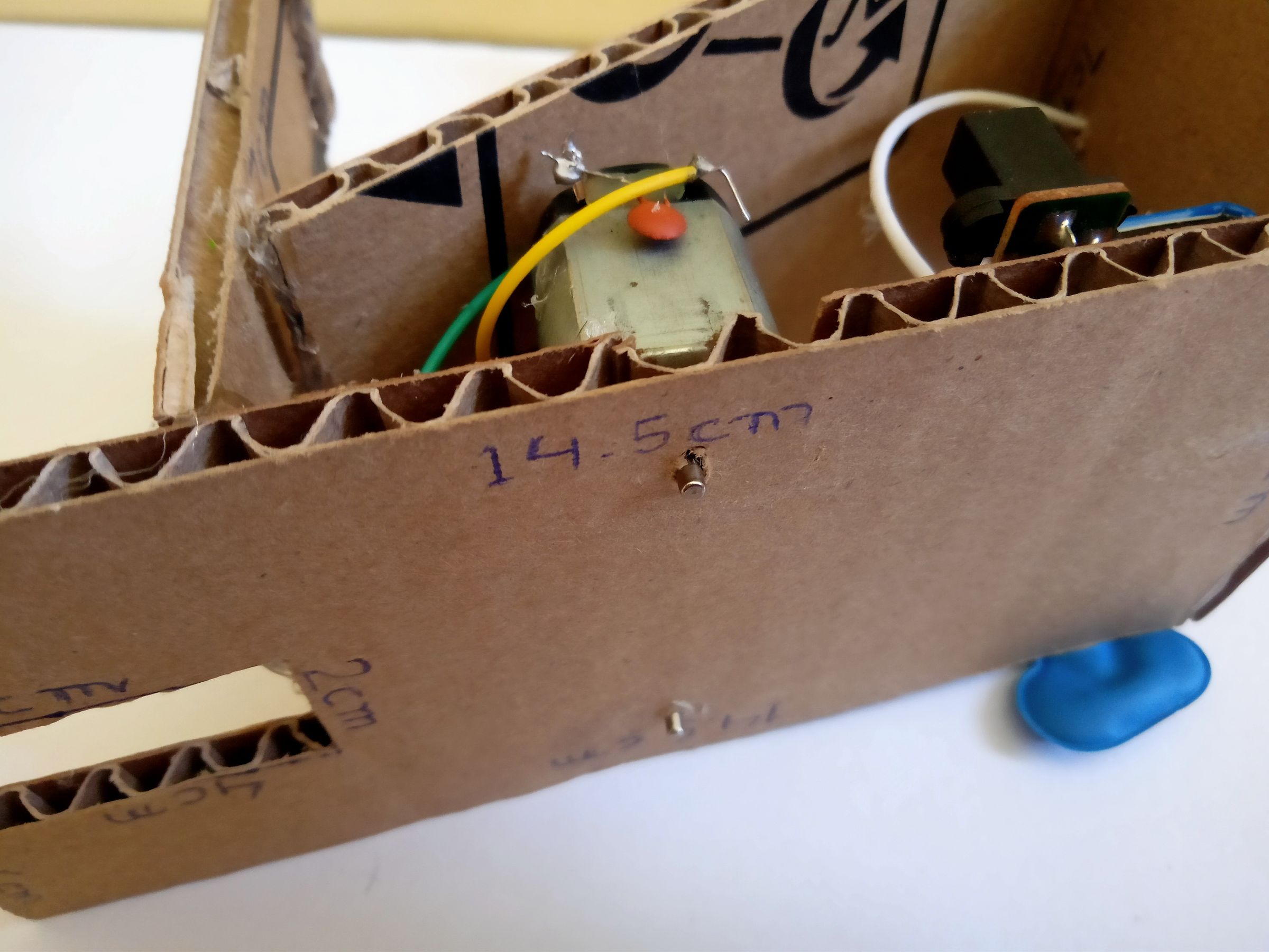 RC Cardboard Cat : 8 Steps (with Pictures) - Instructables