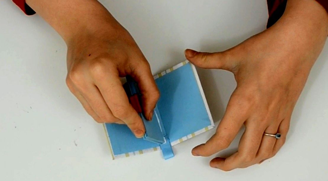 Make Your Own Mini Notebooks / POCKET - SIZED NOTEBOOKS WITH RECYCLED ...
