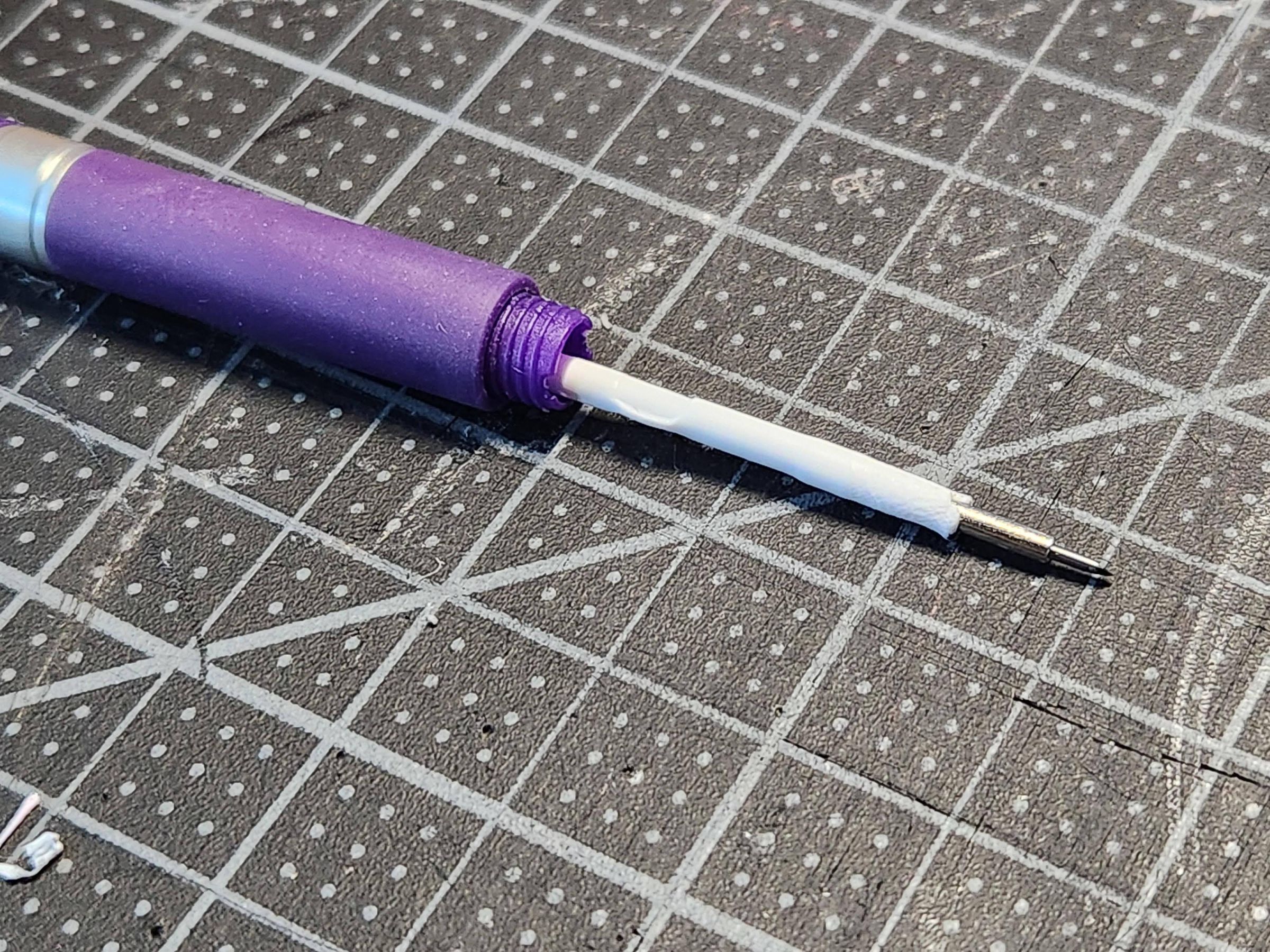 DIY Vinyl Weeding Tool Using Old Cricut Blades : 6 Steps (with Pictures ...