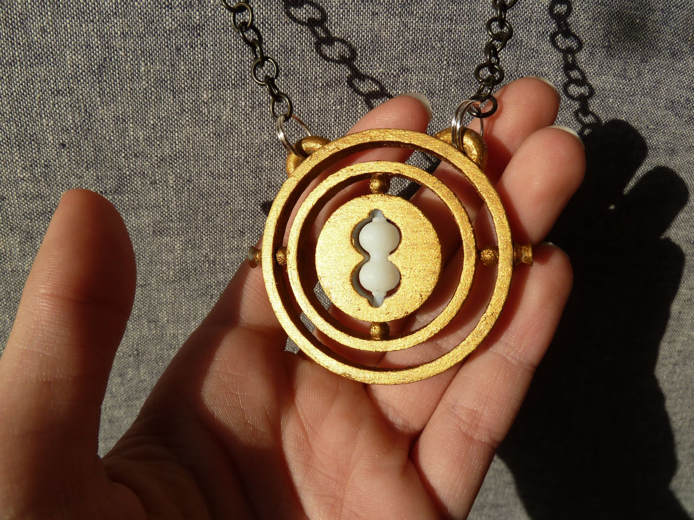 Time Turner Necklace : 14 Steps (with Pictures) - Instructables