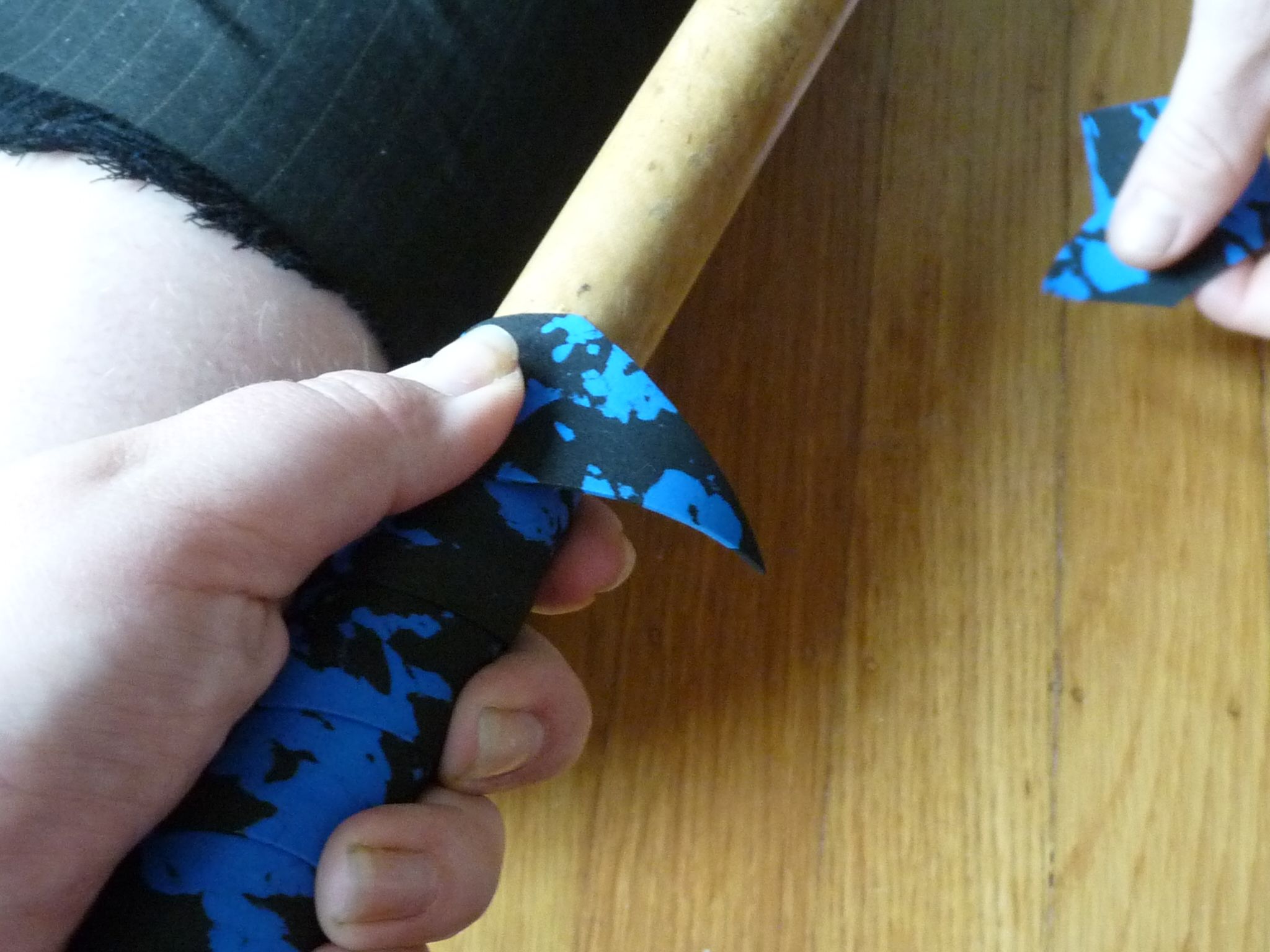 Contact Staff : 8 Steps - Instructables