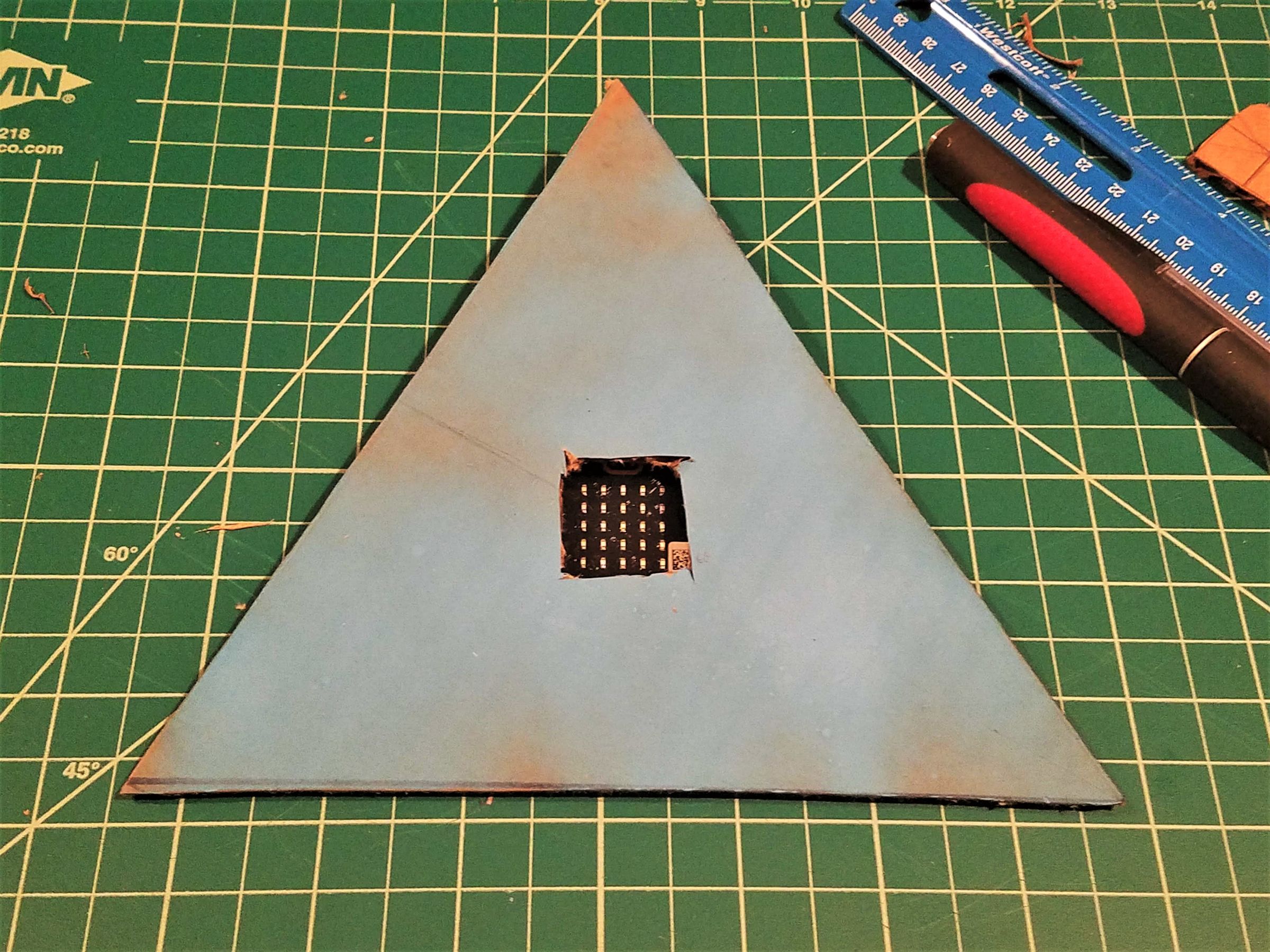 (Super Quick) Magic 8 Ball Costume! : 4 Steps - Instructables