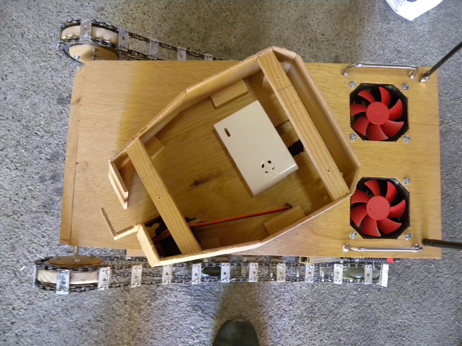 Biting Obstacles Autonomous Robot « Sanglier » (boar) : 8 Steps (with ...