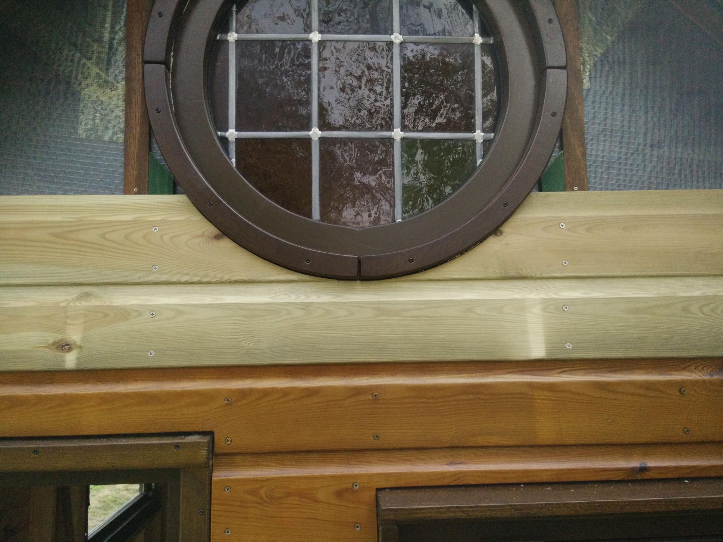 How to Make a Round Window Frame : 6 Steps (with Pictures) - Instructables