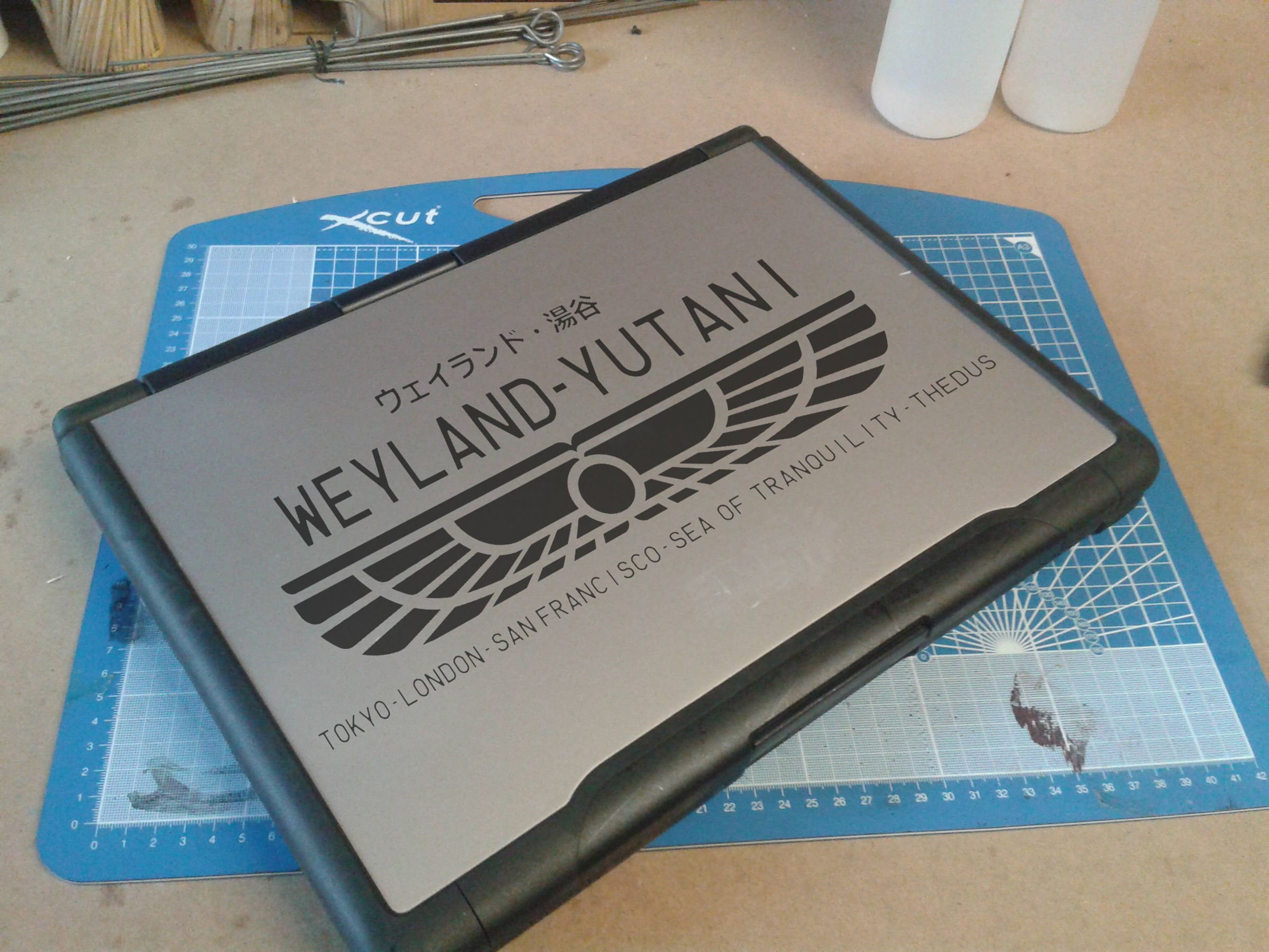 Laptop Modification : 11 Steps - Instructables