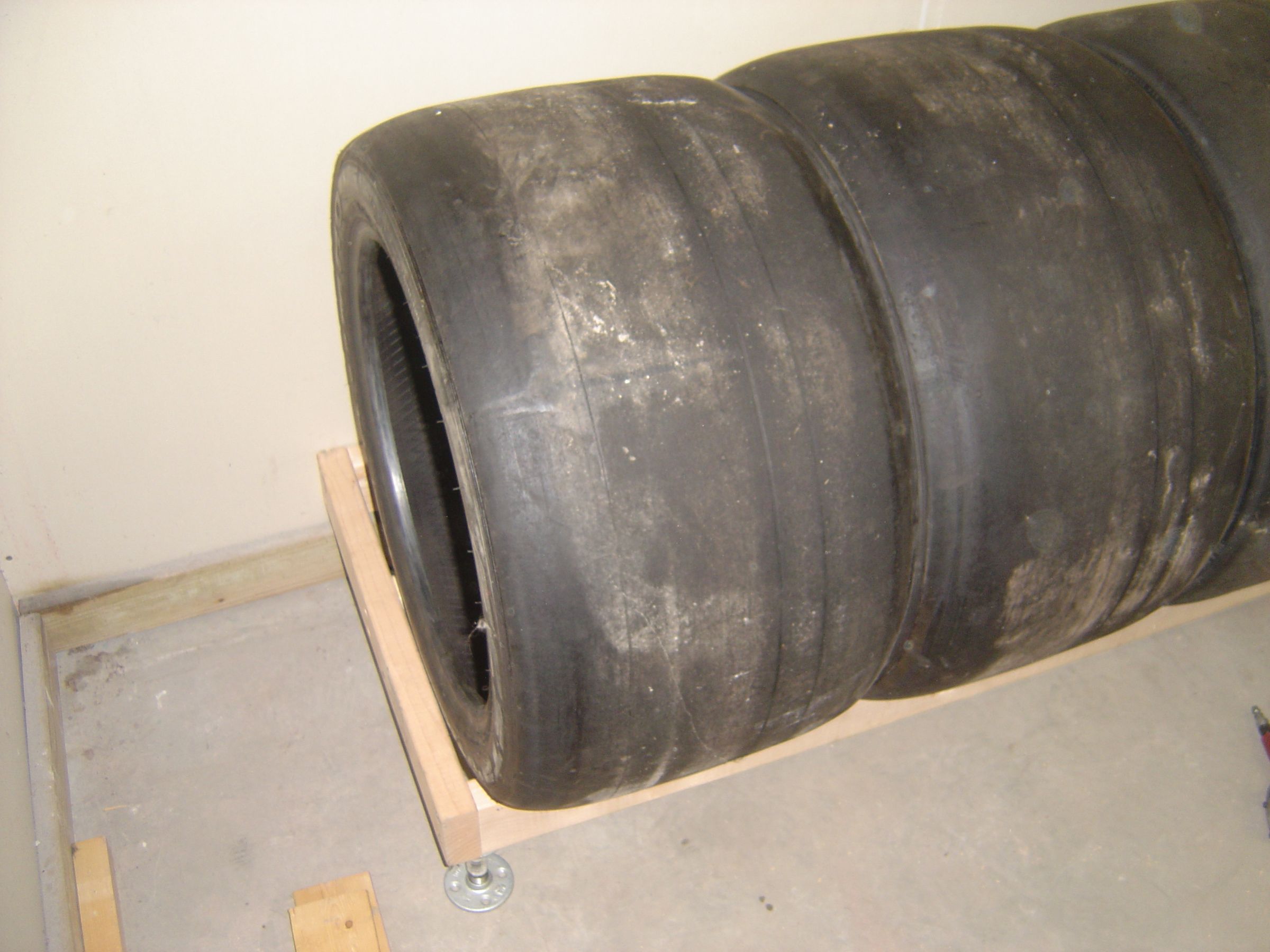 How to Build a Tire Rack : 6 Steps (with Pictures) - Instructables