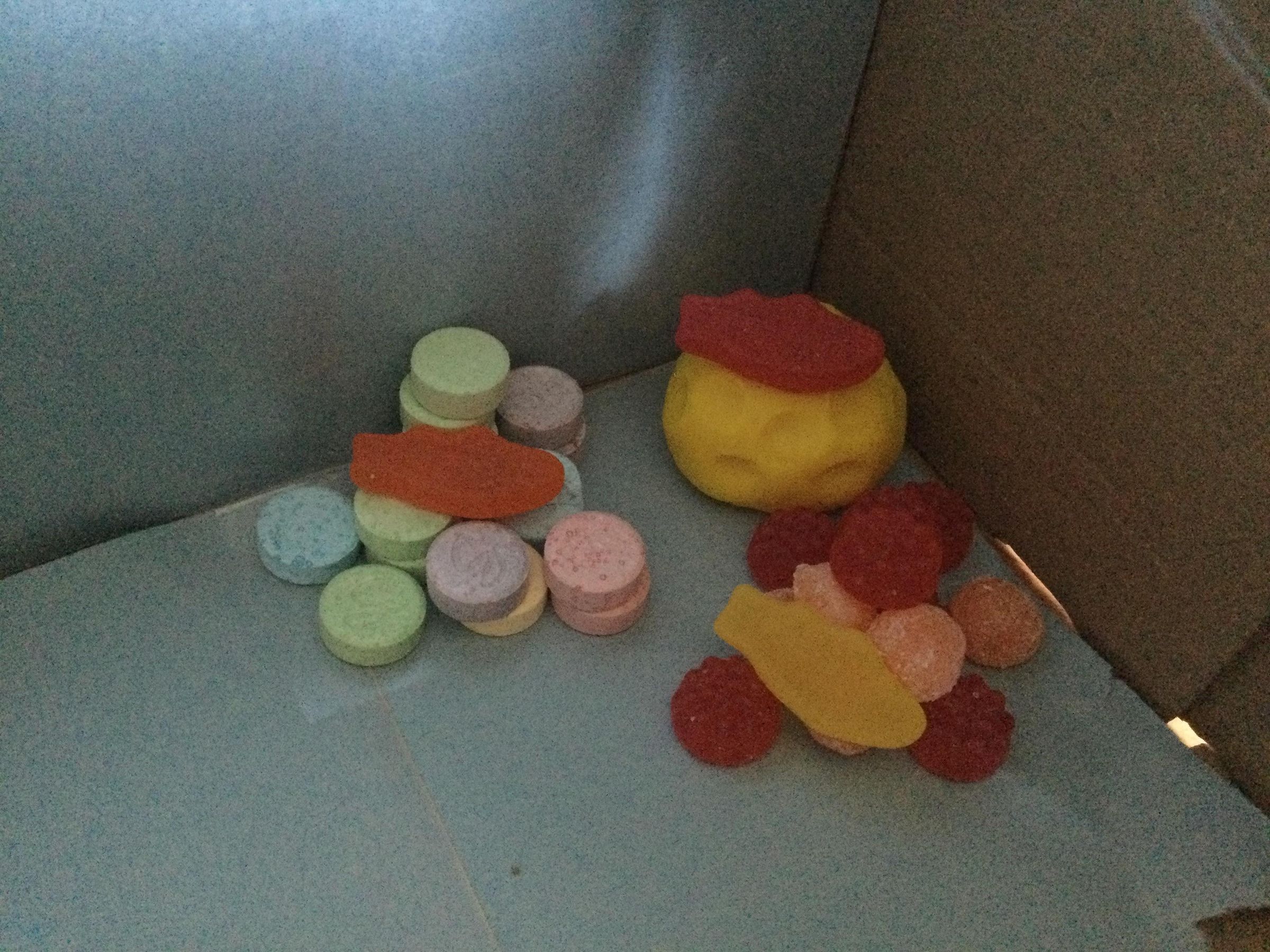 Candy Marine Ecosystem : 6 Steps - Instructables