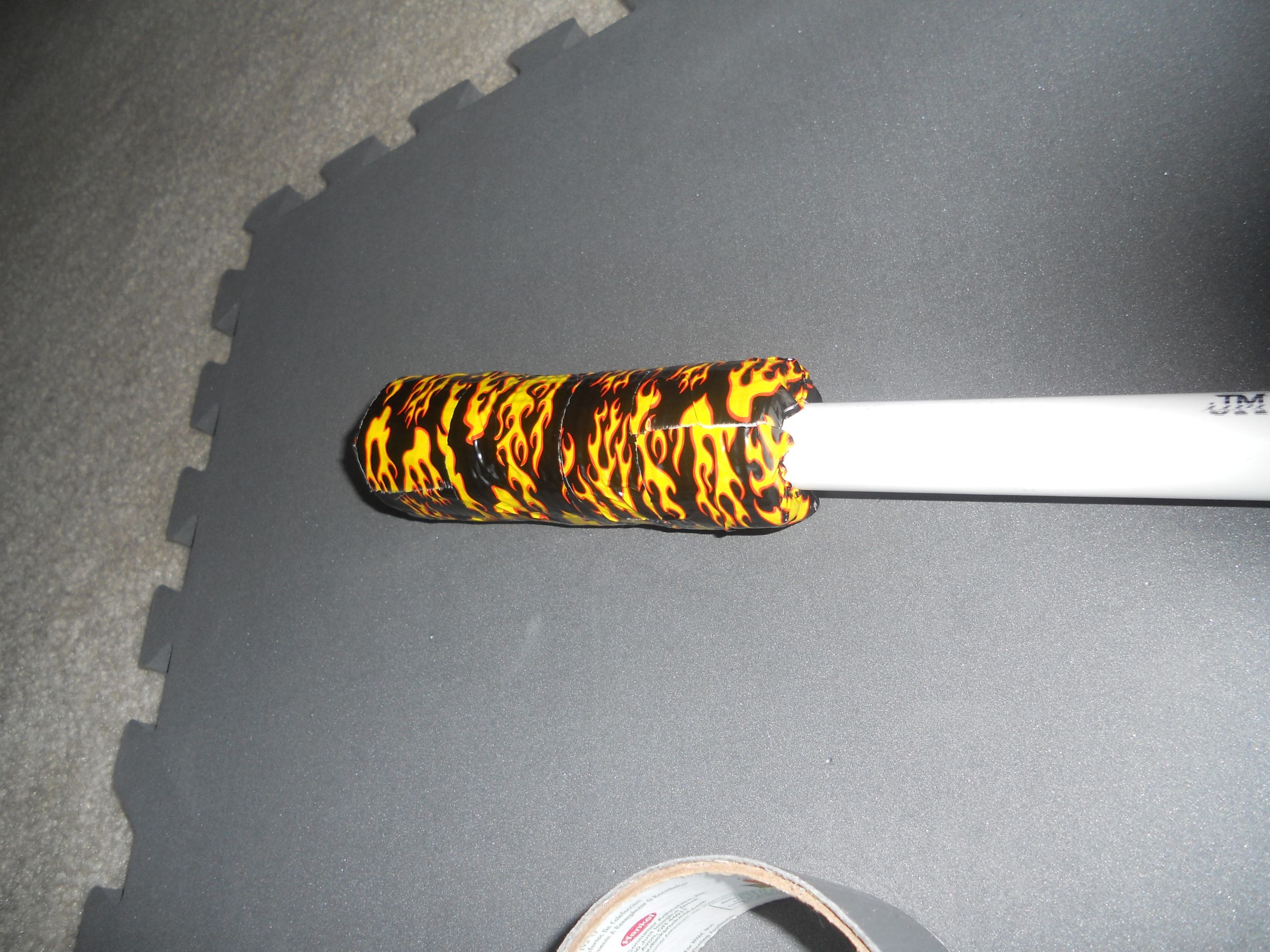Practice Fire / Contact Staff - Cheap and Easy : 6 Steps - Instructables