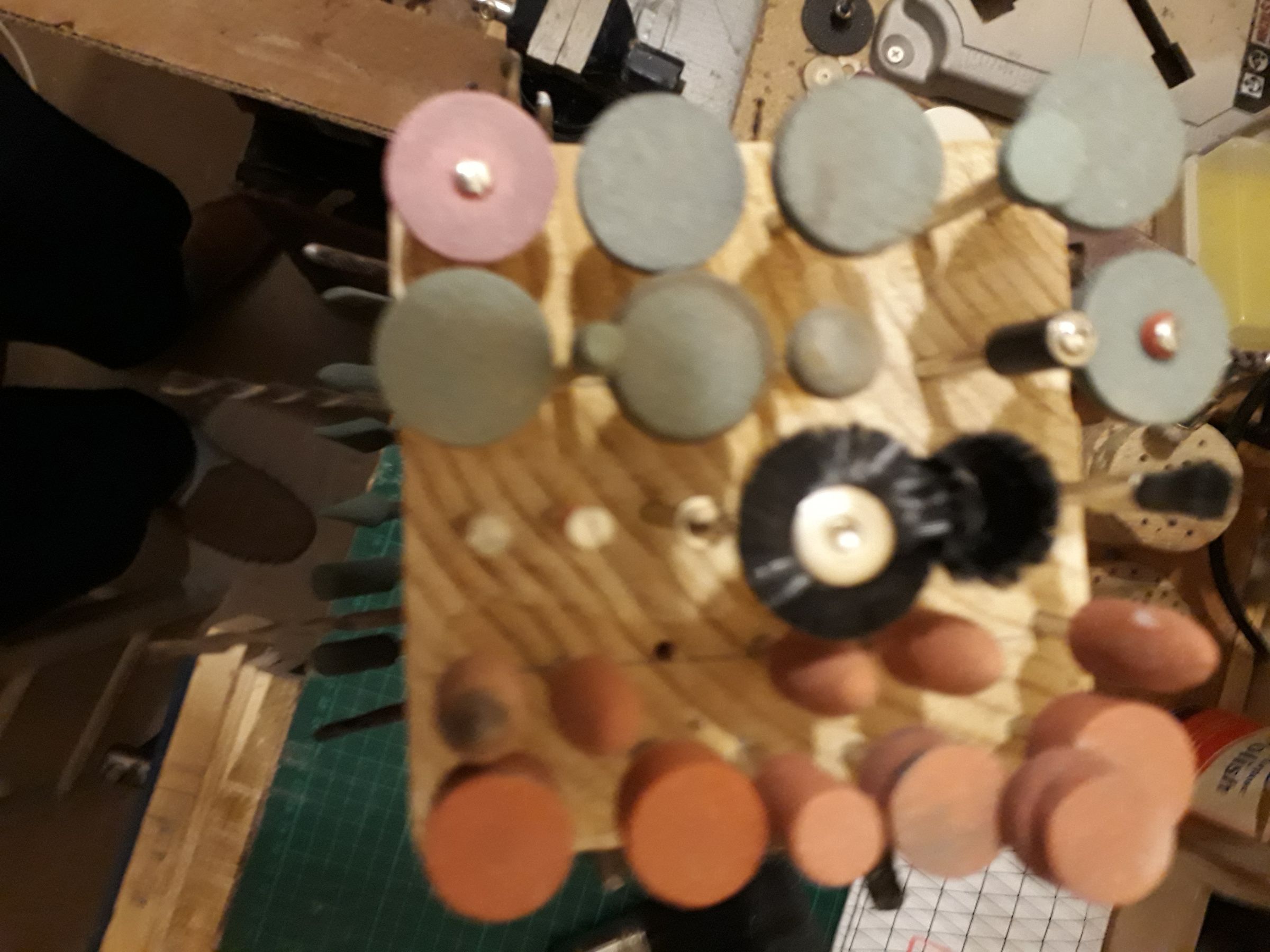Hold All Your Dremel Bits With THE BLOCK : 4 Steps - Instructables