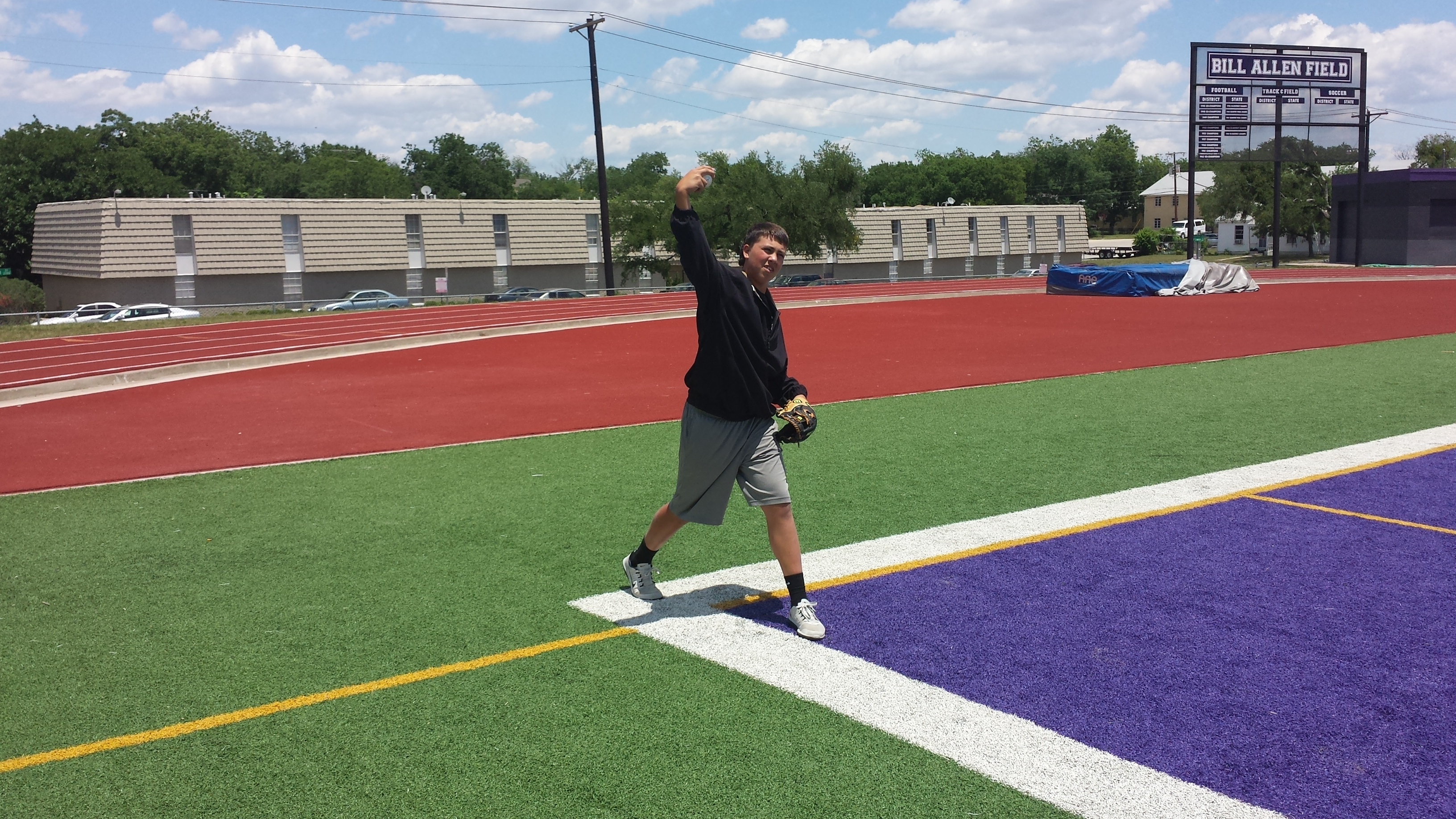 How to Properly Throw Curve Ball : 5 Steps - Instructables