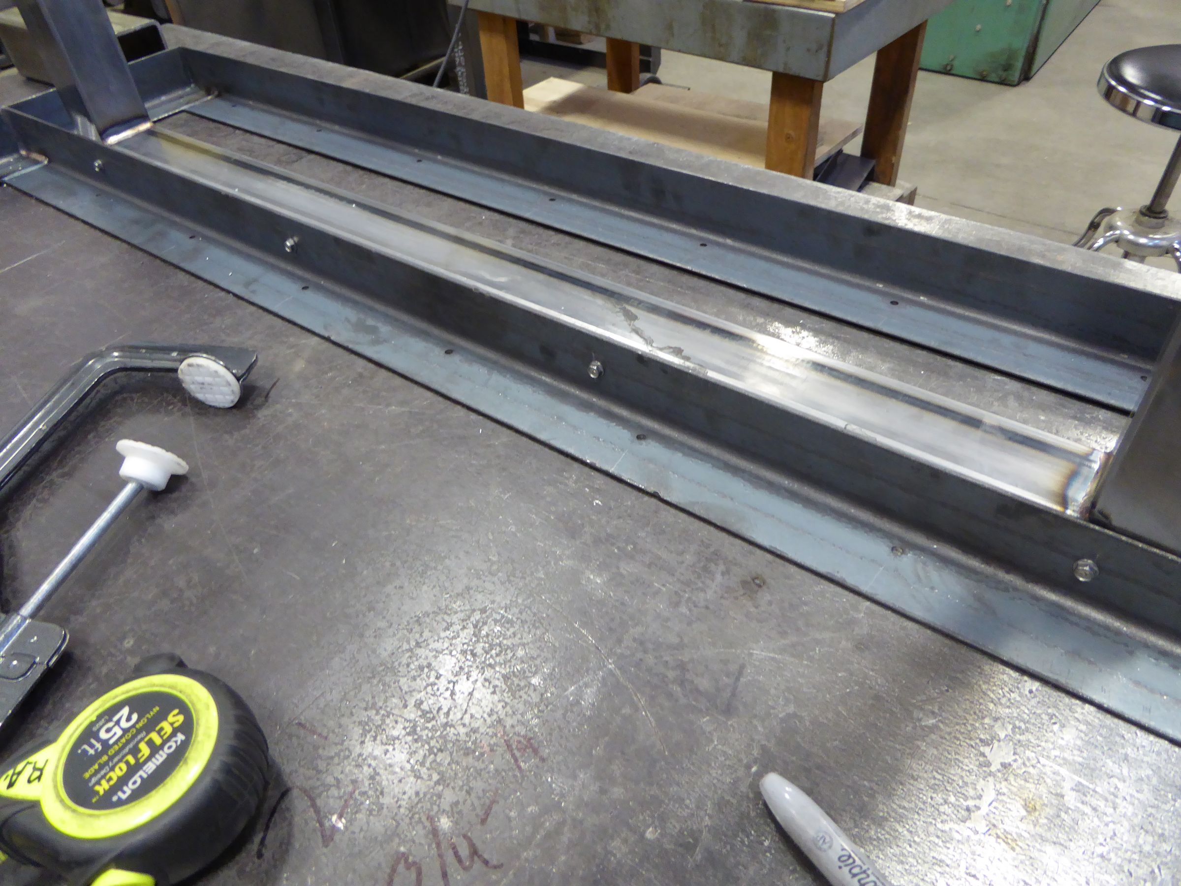 Industrial Design Table : 8 Steps (with Pictures) - Instructables