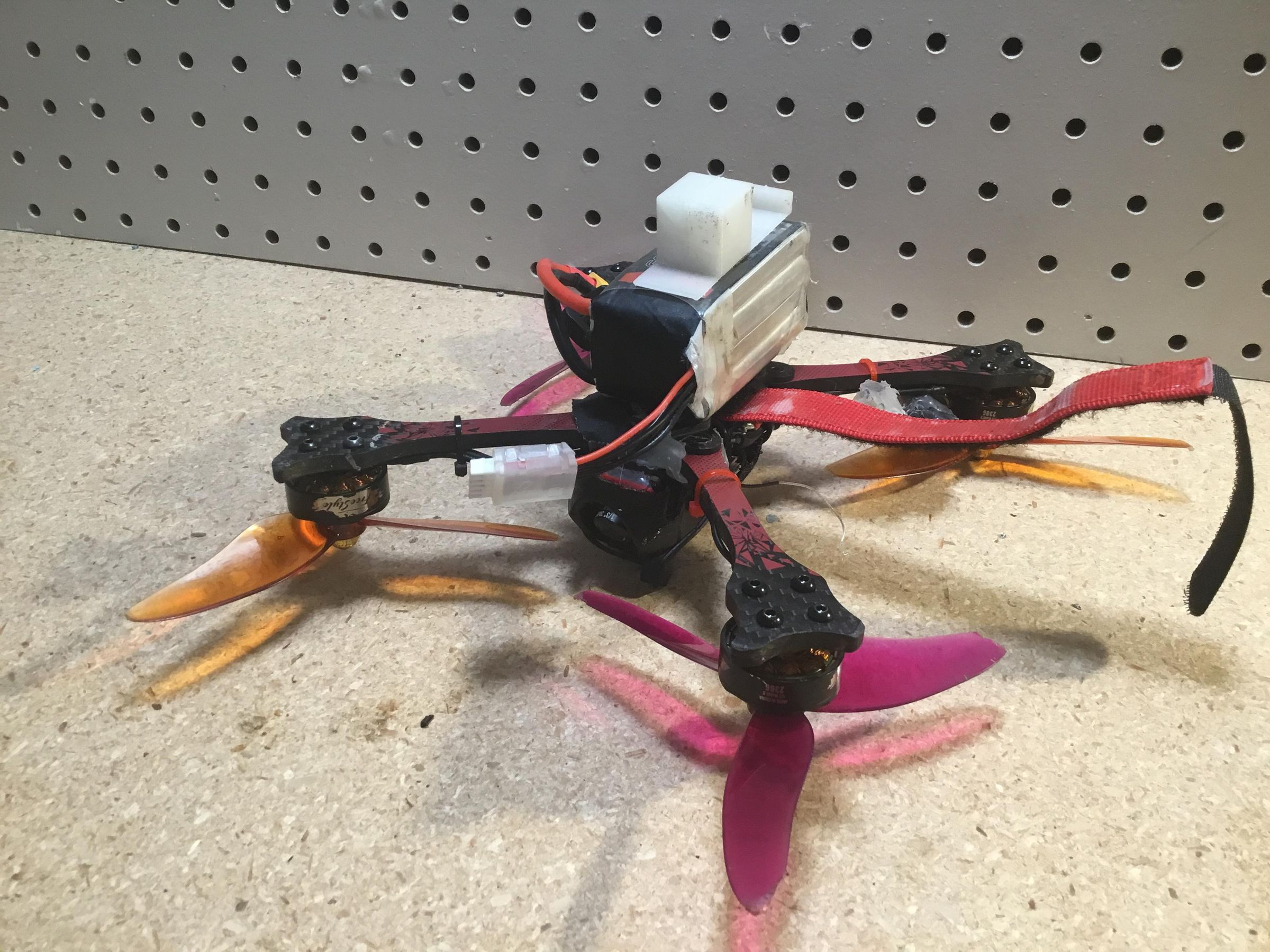 DroNest Drone Paper Plane Deployer : 6 Steps - Instructables