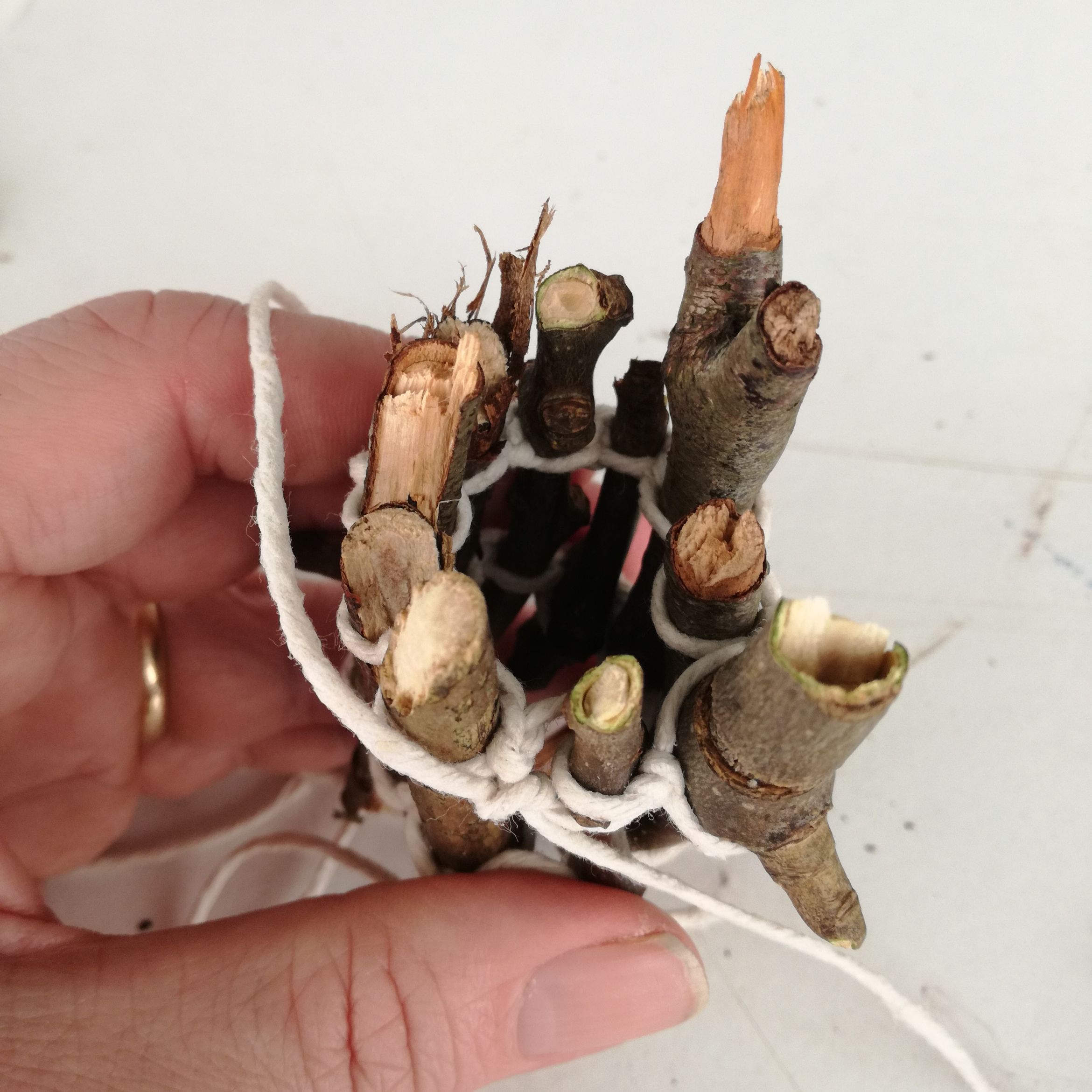 Rustic Woggle : 7 Steps (with Pictures) - Instructables