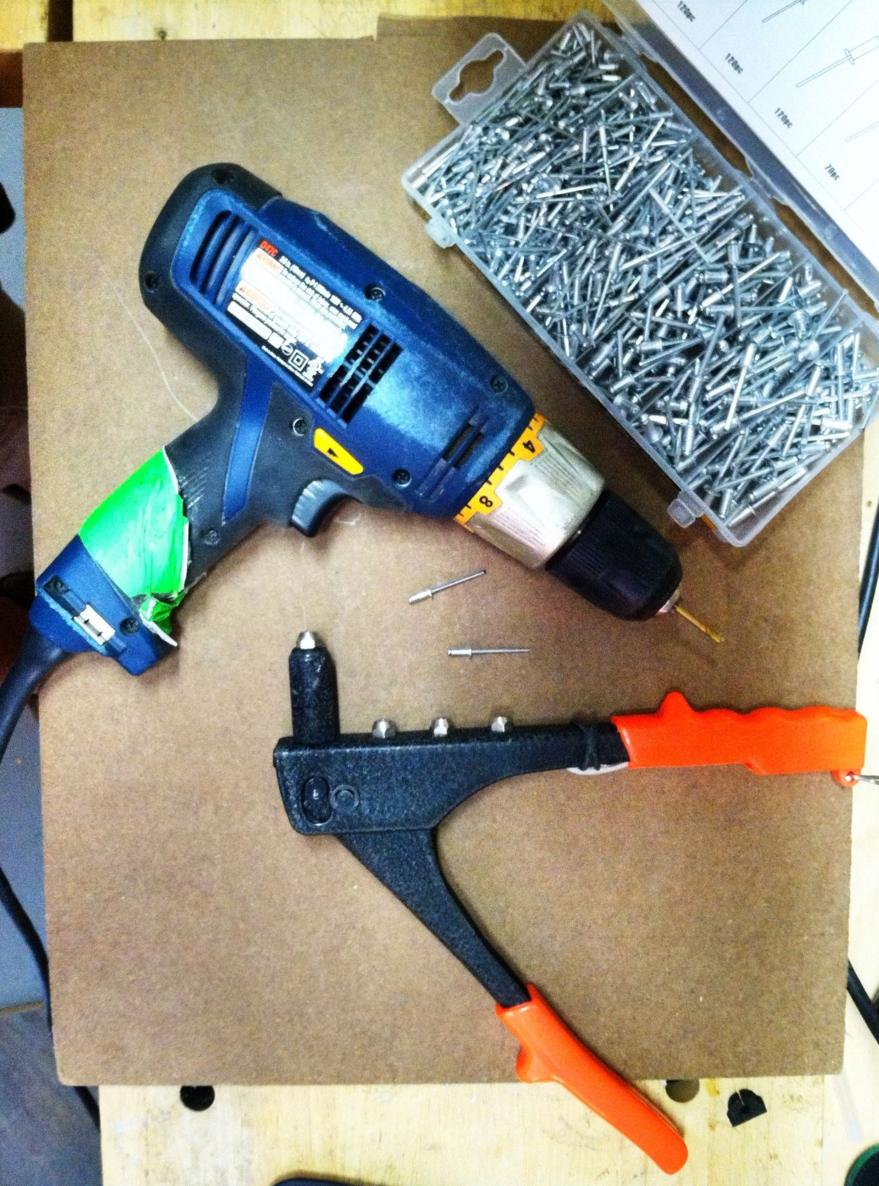 Keep Your Drawers From Falling Down : 6 Steps - Instructables