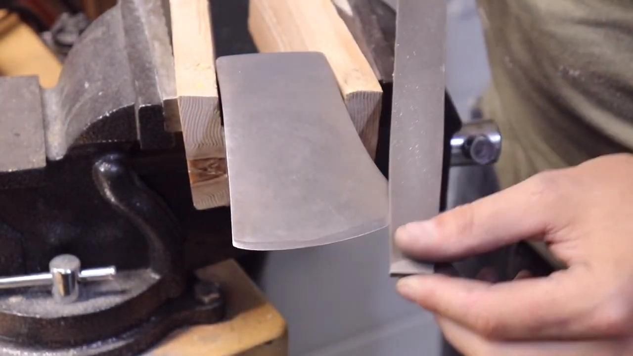 Axe Restoration : 4 Steps (with Pictures) - Instructables