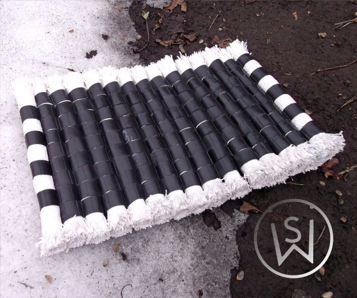Inner Tubes + Plastic Bags Woven Rug #1 : 14 Steps (with Pictures ...