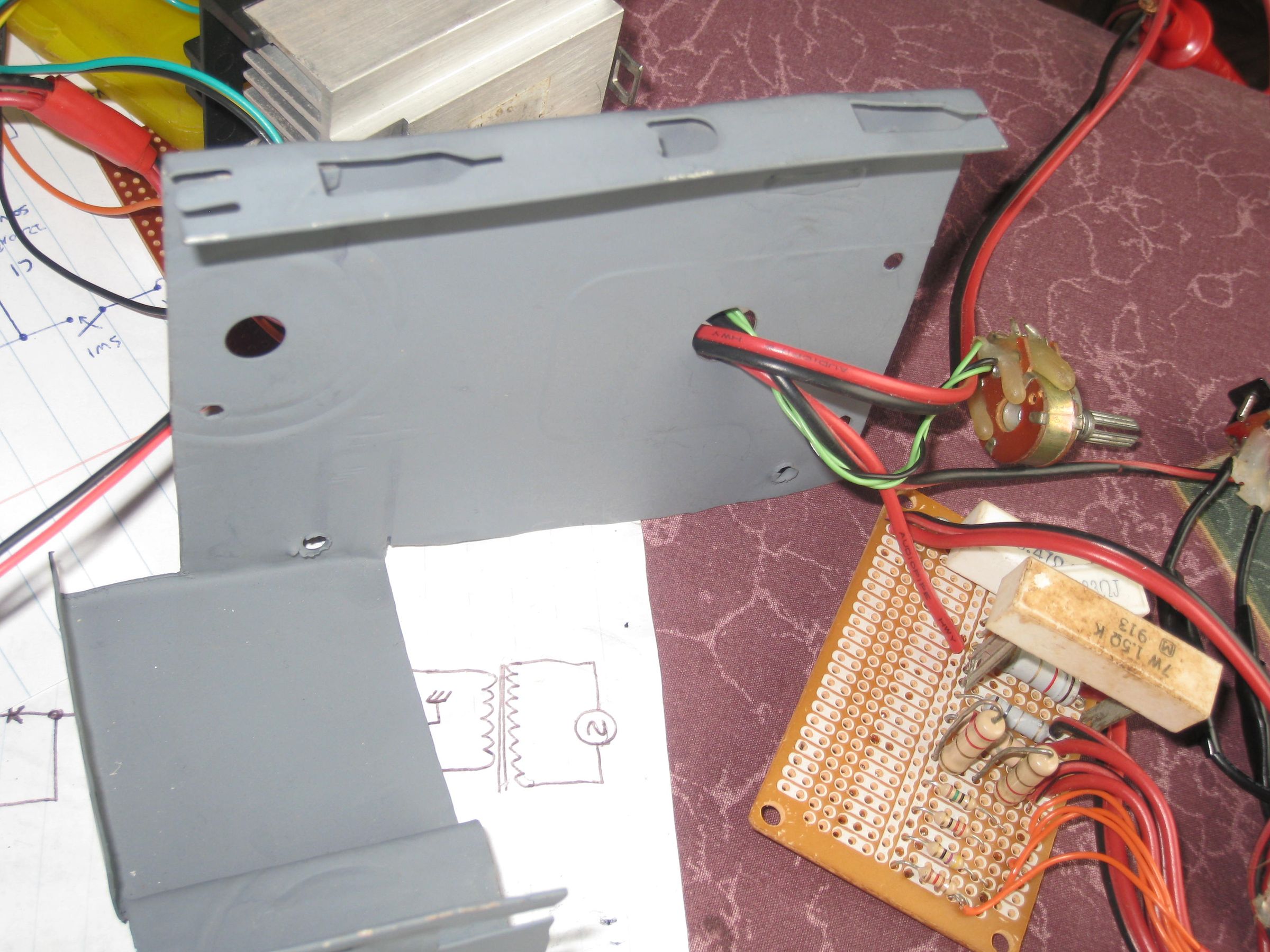 The Makin' of a Case Safe/PSU Combo : 13 Steps - Instructables