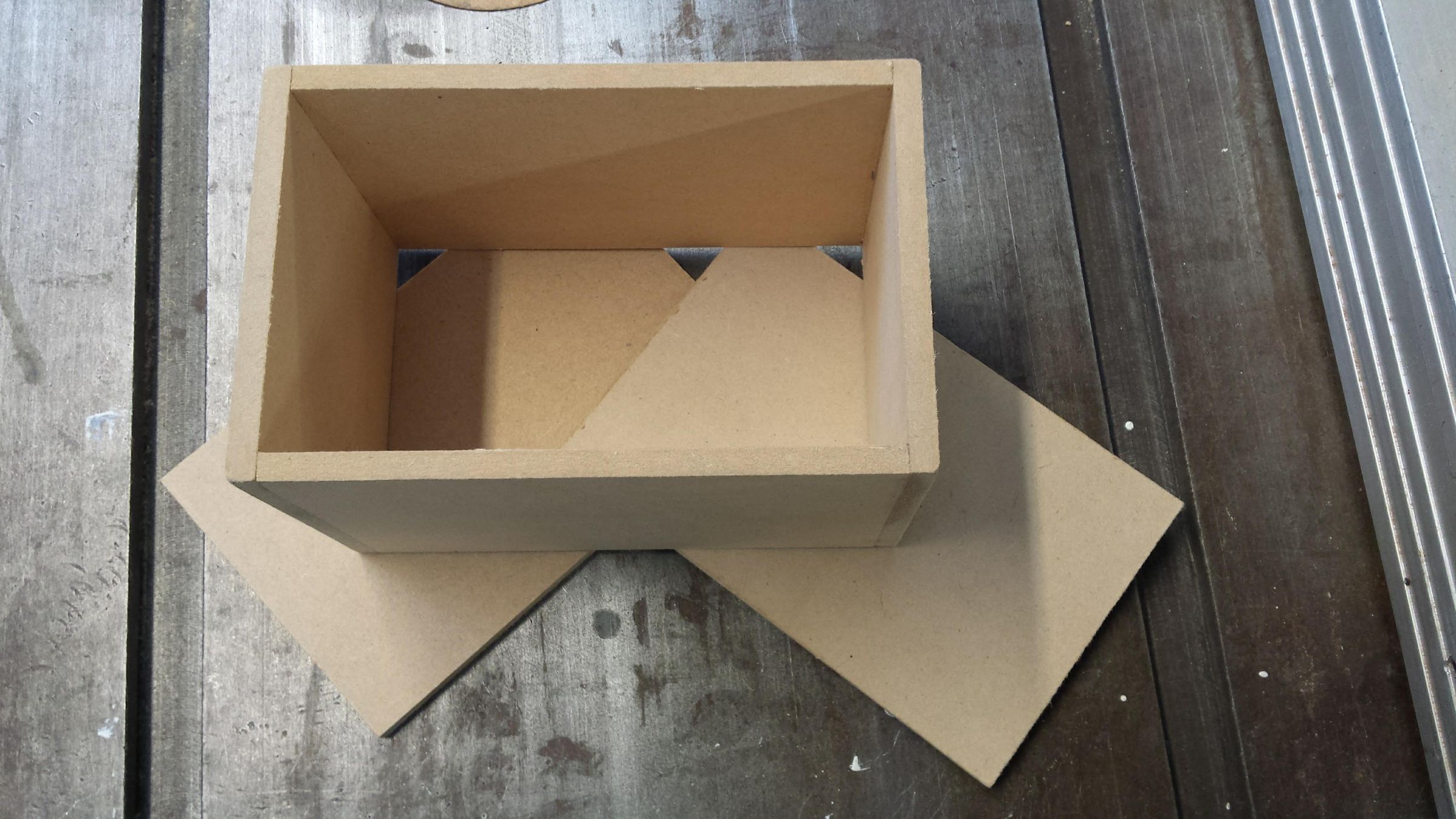 An Easy and Cheap RPM / Tachometer Upgrade for the Mini Chinese Lathe ...