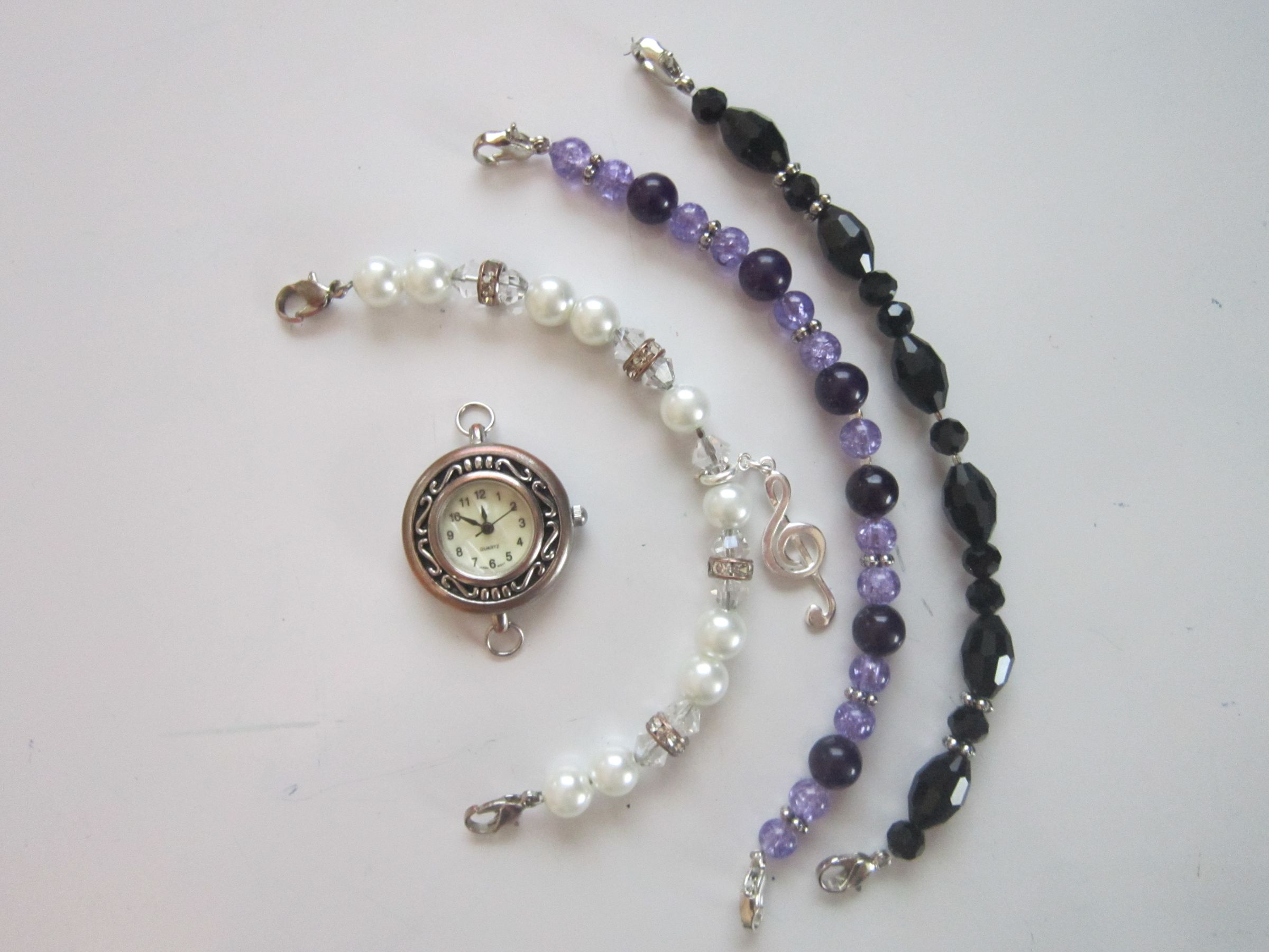 Interchangeable Bracelet Watch : 10 Steps - Instructables