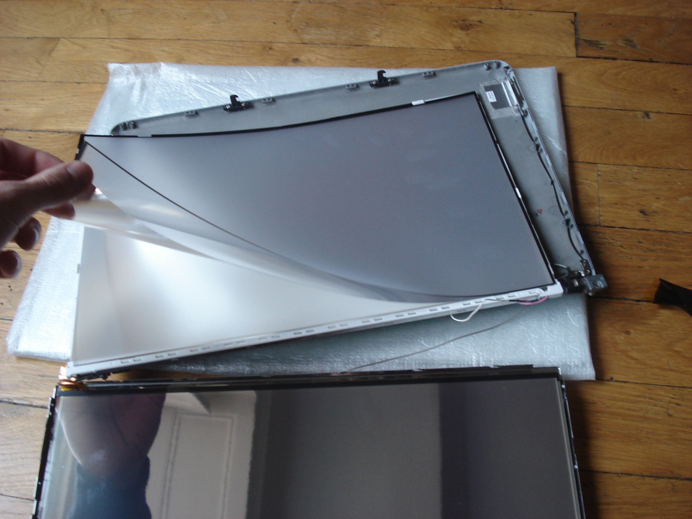 Turn a Laptop Screen Into a Mirror : 9 Steps (with Pictures ...