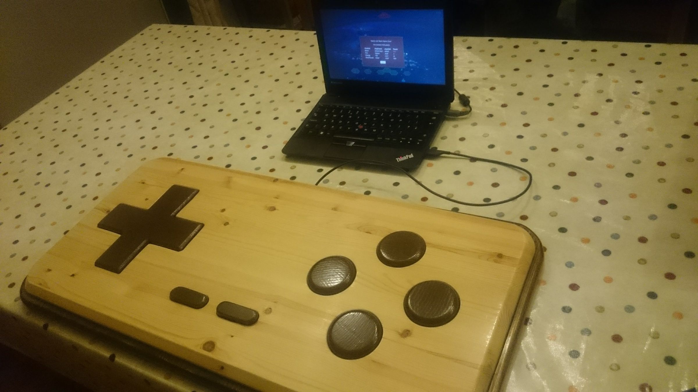 Giant Retro Gamepad : 11 Steps (with Pictures) - Instructables