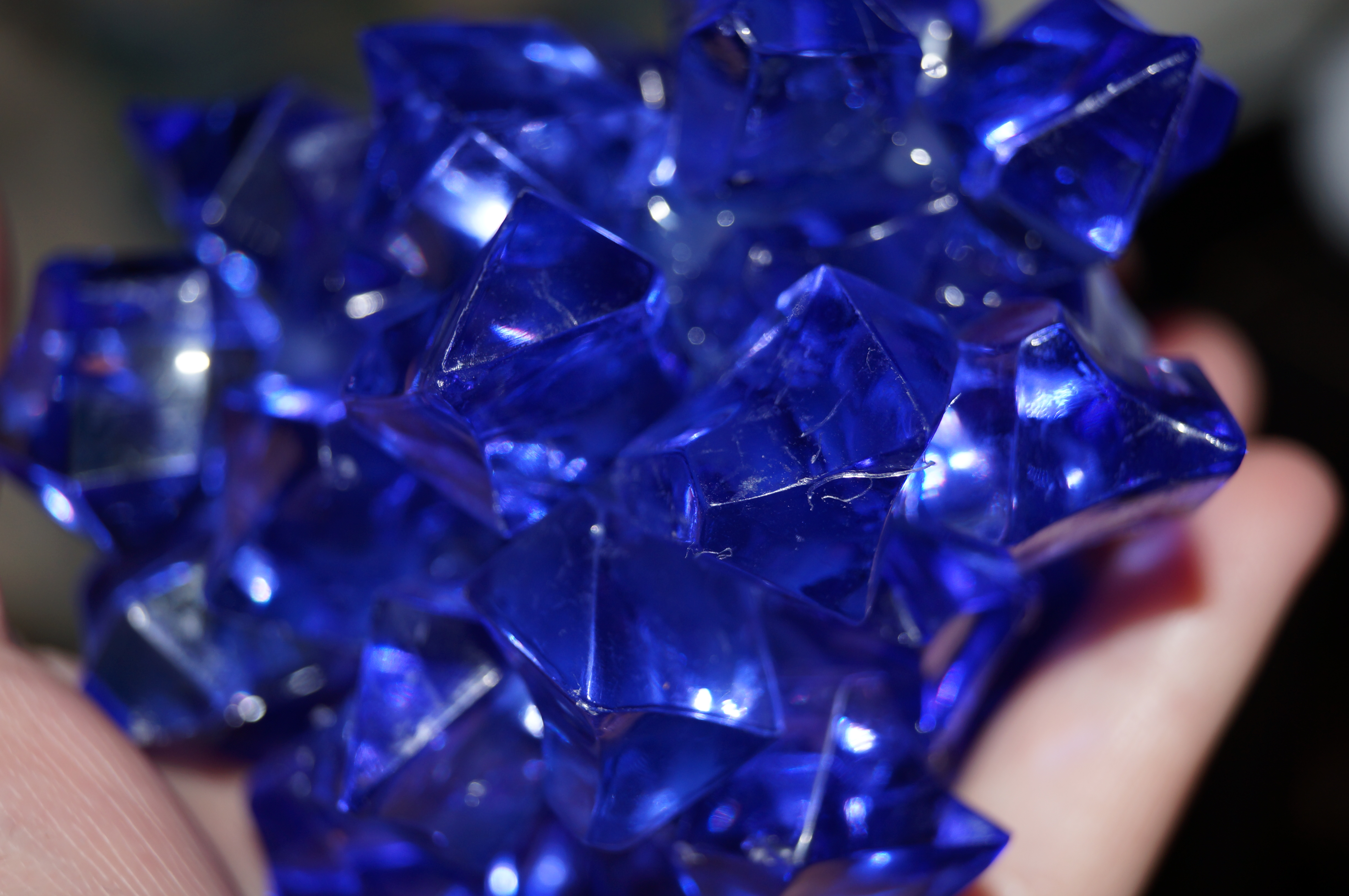 Giant Tanzanite Gem Prop - Instructables