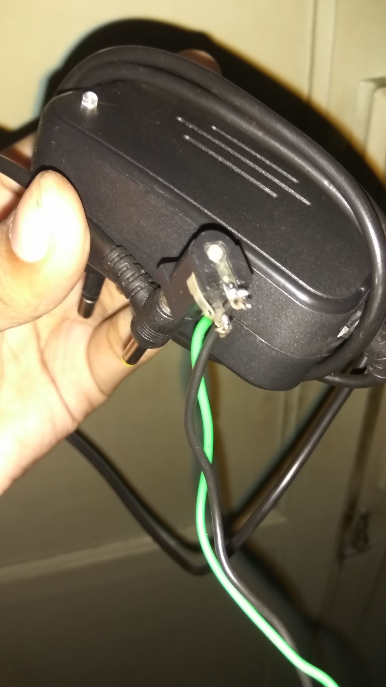 Light Following Robot Using Arduino UNO & LDR : 3 Steps - Instructables