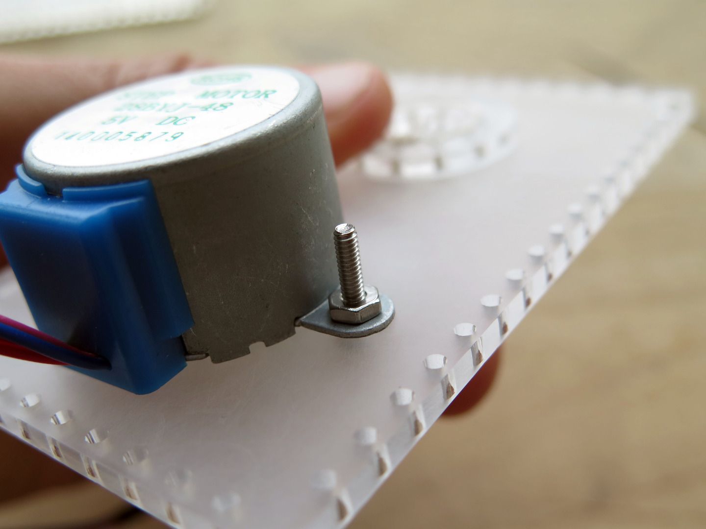 Dangerous Lashes : 16 Steps (with Pictures) - Instructables