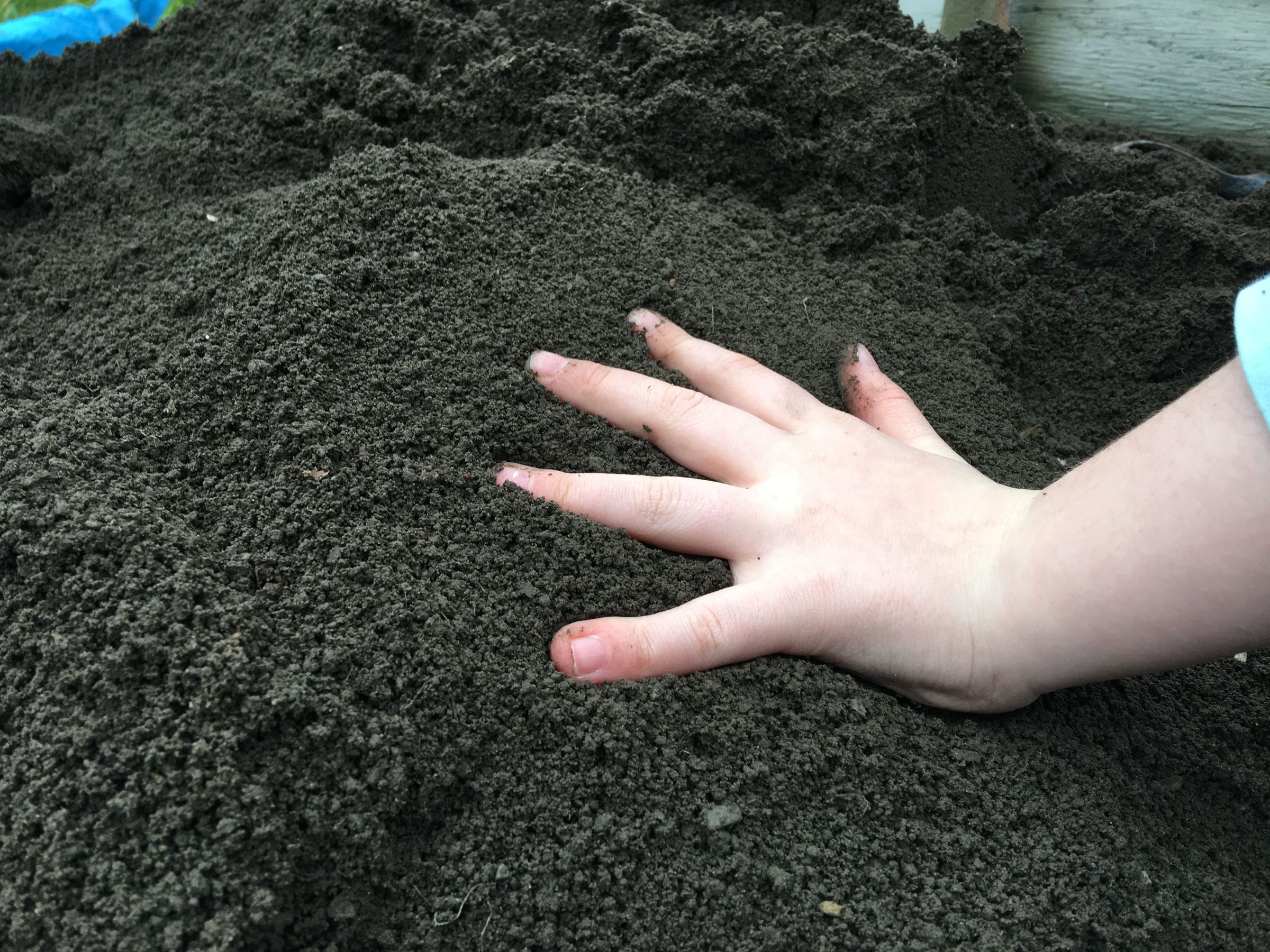 Building a Soil Sifter / Rotary Trommel : 7 Steps (with Pictures ...