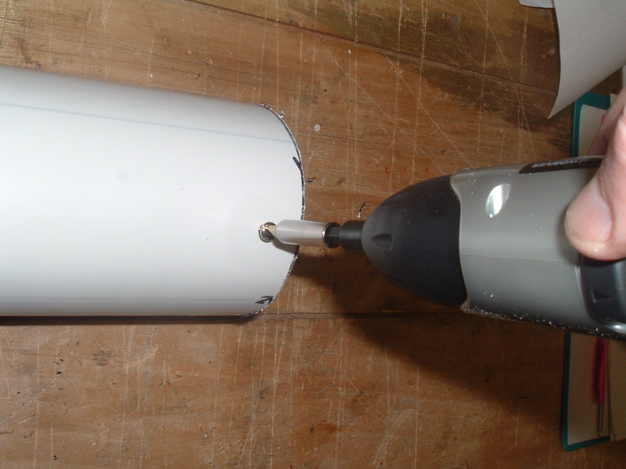 How to Build a "Flexi-Perch" Squirrel-proof Birdfeeder for $10 or Less ...