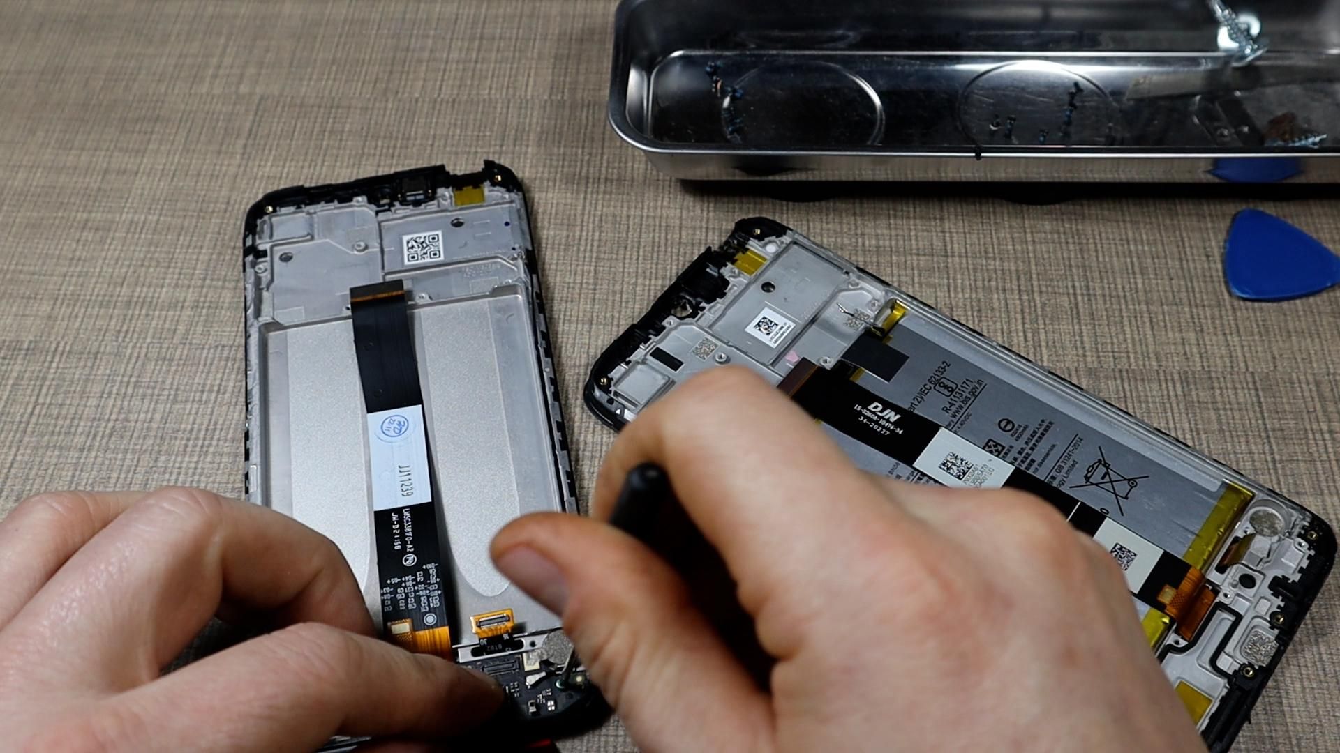 Replace a Broken Screen on Redmi 9A Phone : 10 Steps (with Pictures ...