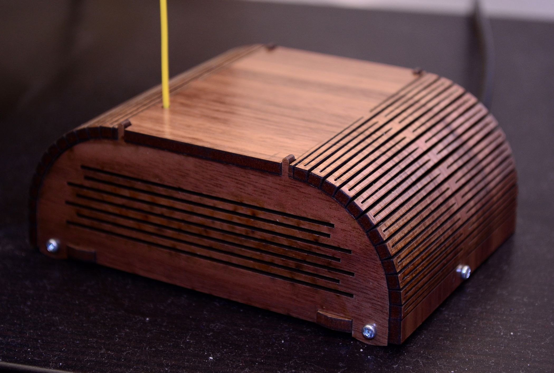 Laser-cut Arduino + Radio Enclosure - Instructables