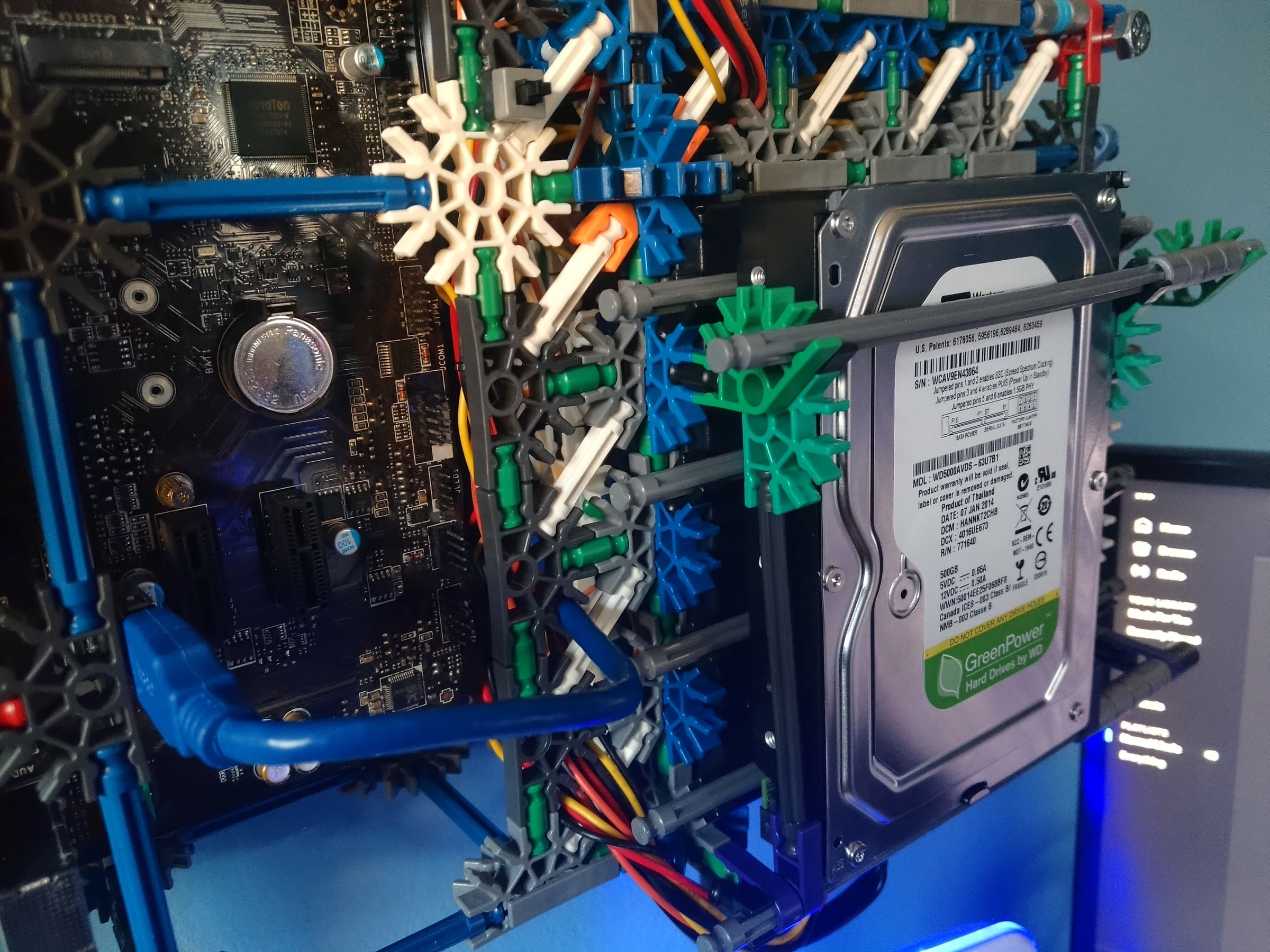 Knex Wall-Mounted Computer Case - Instructables