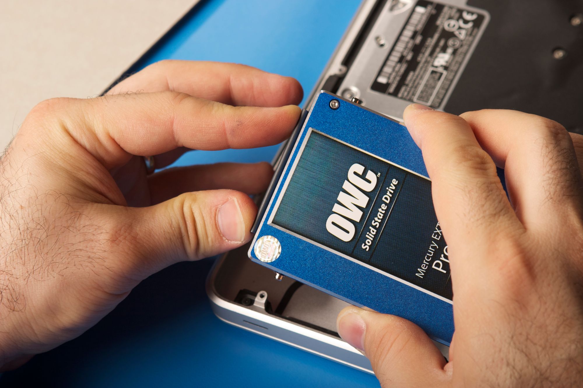 Installing SSD (Solid State Drive) in Your MacBook Pro 13" or 15 ...