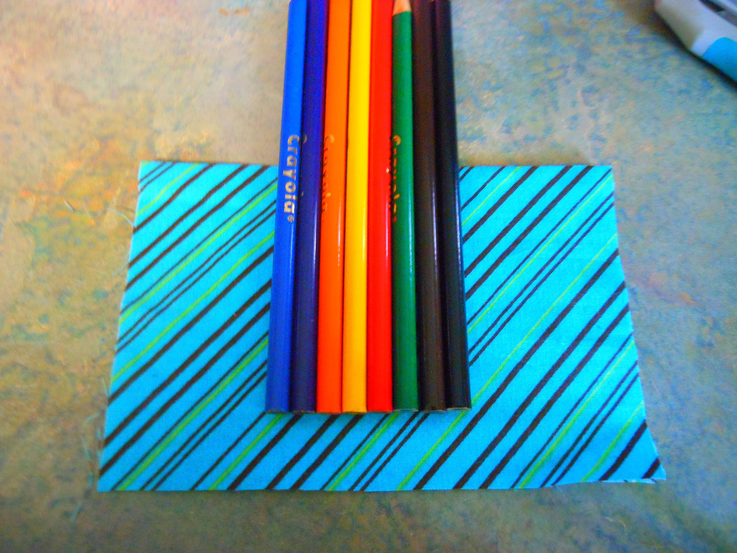 How to Make an Art Kit From a DVD Case : 18 Steps (with Pictures ...