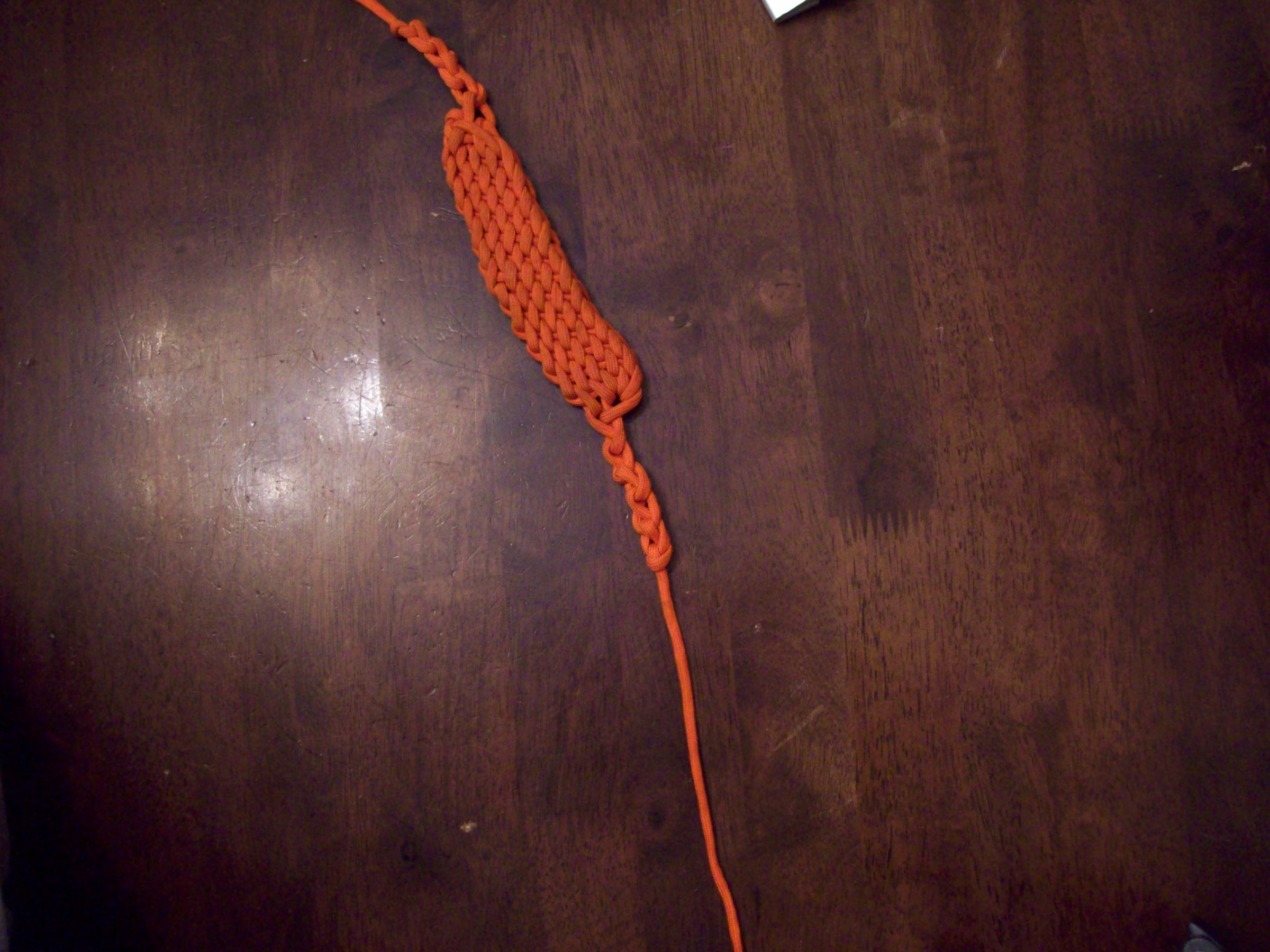 Paracord Rock Sling : 5 Steps - Instructables