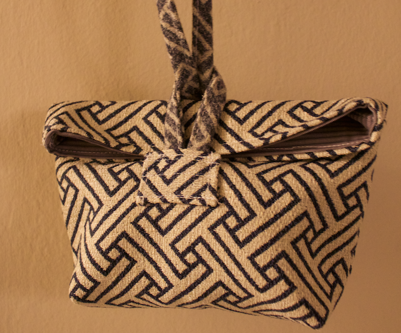 Makeup Pouch : 5 Steps (with Pictures) - Instructables